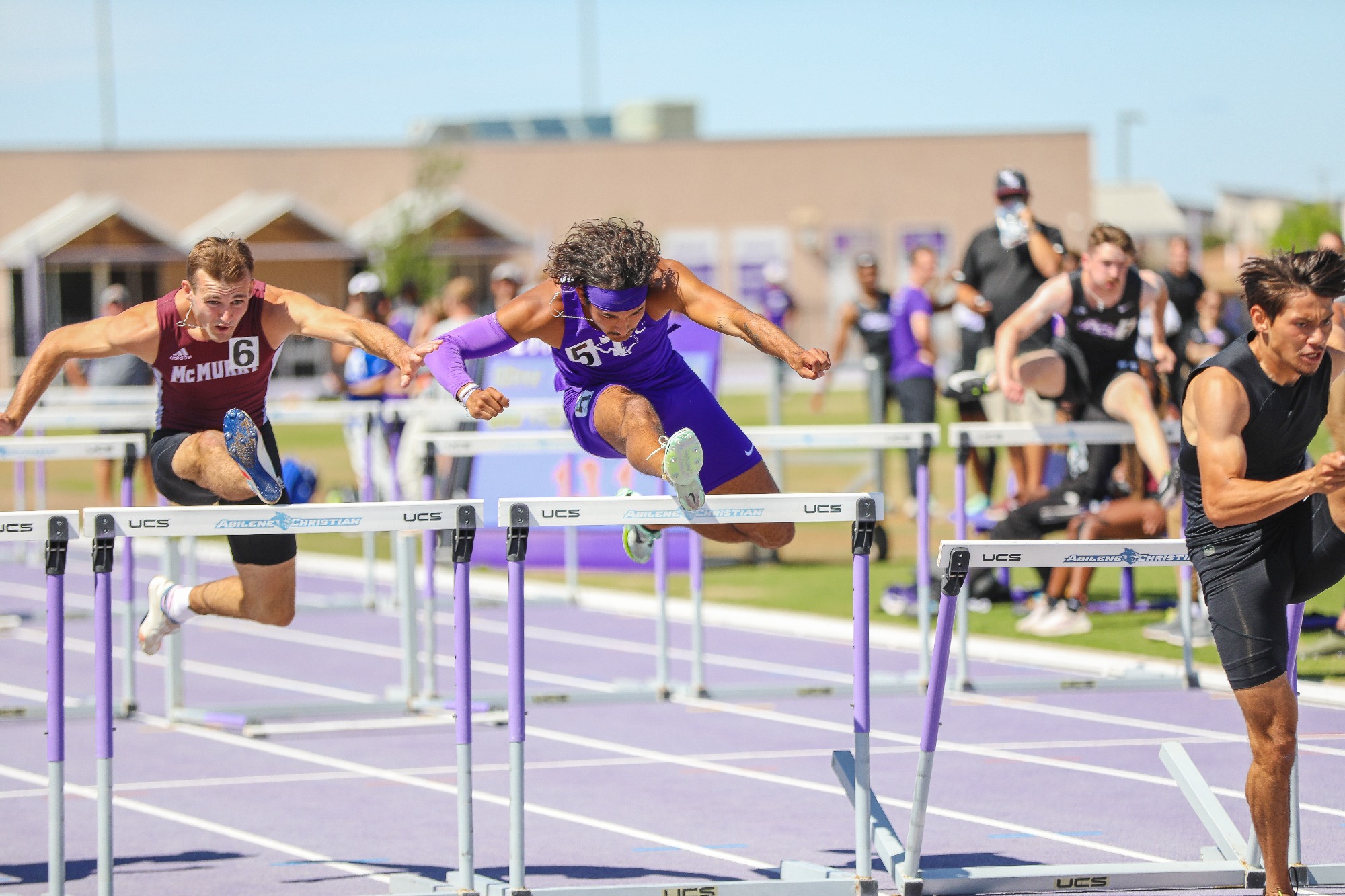 Brady Sisneroz - Track & Field - Tarleton State University Athletics