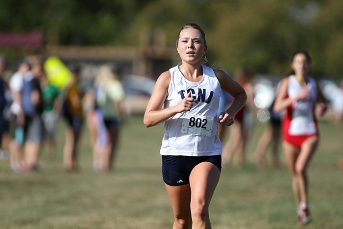 Laura Straub - Women's Cross Country - The College of New Jersey Athletics