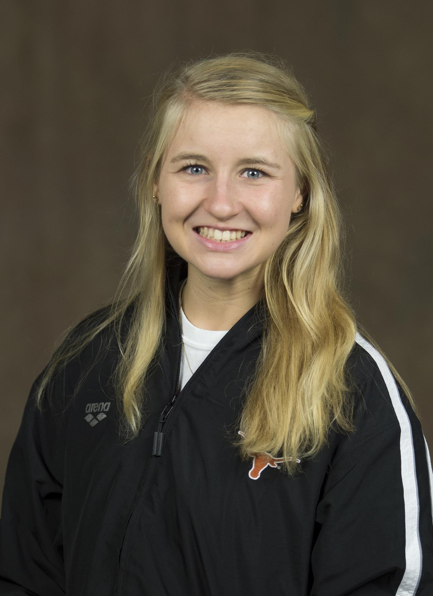 Kate Shomper - Women's Swimming and Diving Coach - University of Texas ...