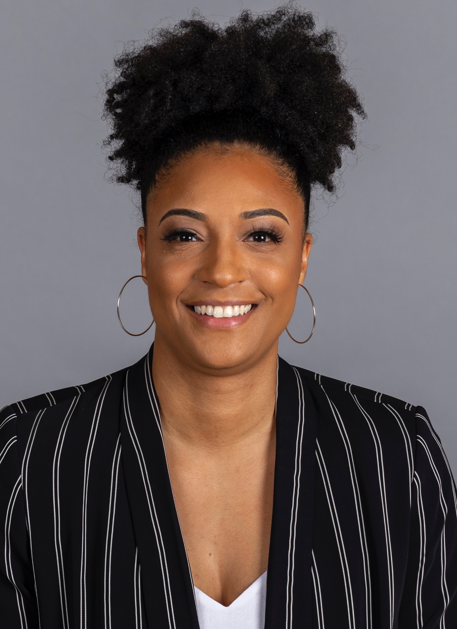 Lindsay Wisdom-Hylton - Women's Basketball Coach - University of Texas ...