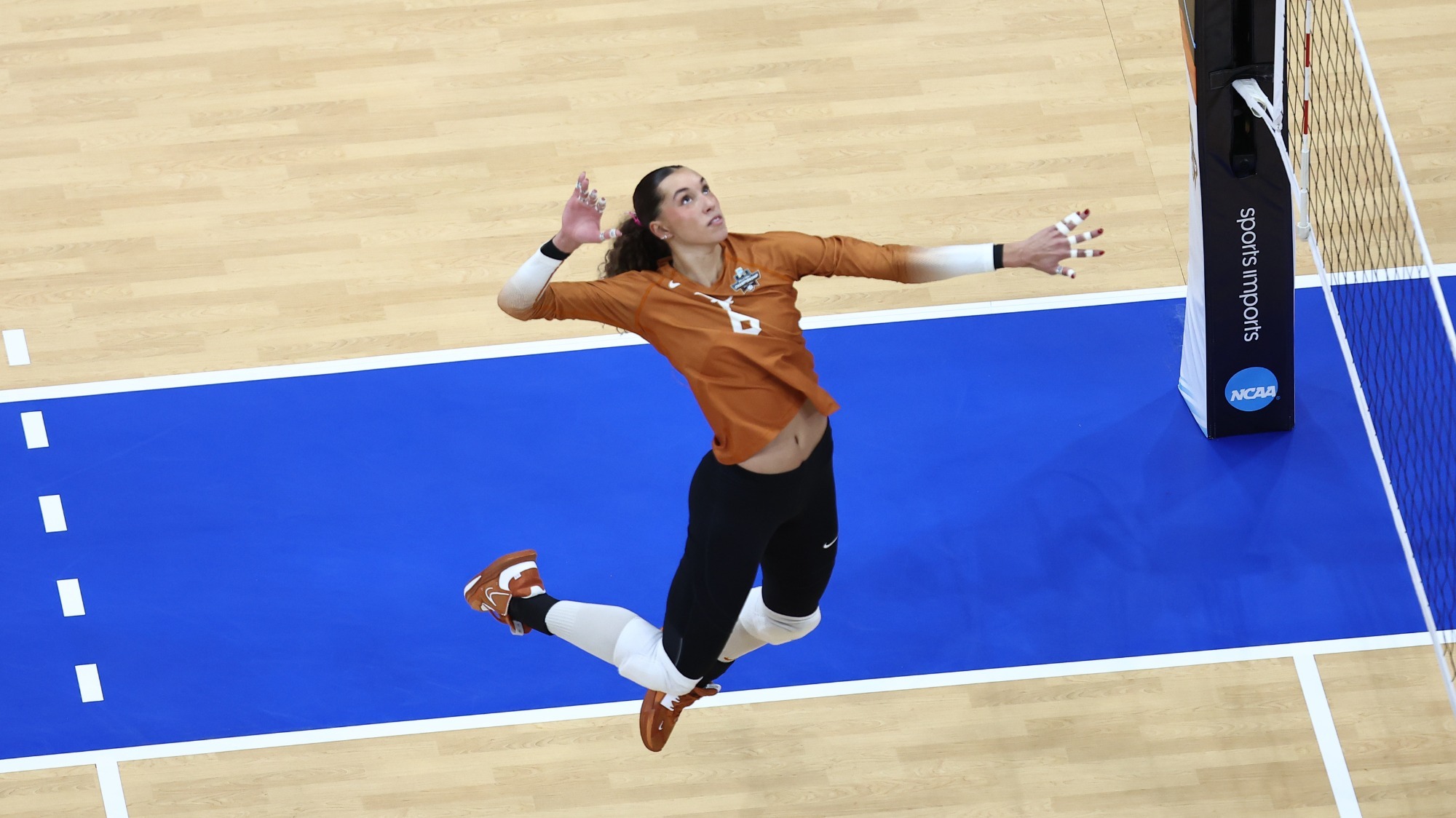 No. 1 Volleyball’s Skinner named CWSA Honda Sport Award Winner ...