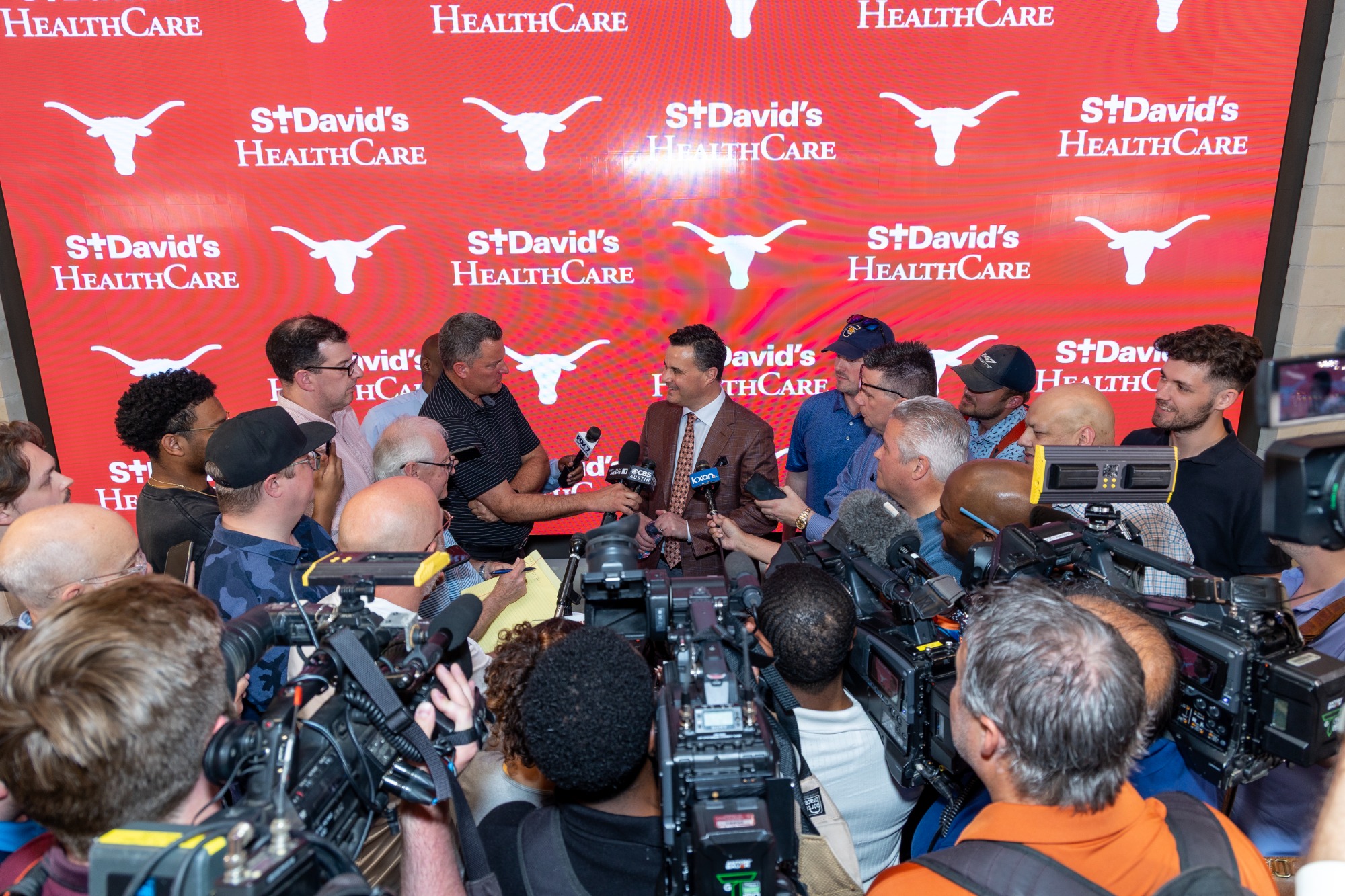 Sean Miller named Men's Basketball head coach - University of Texas ...