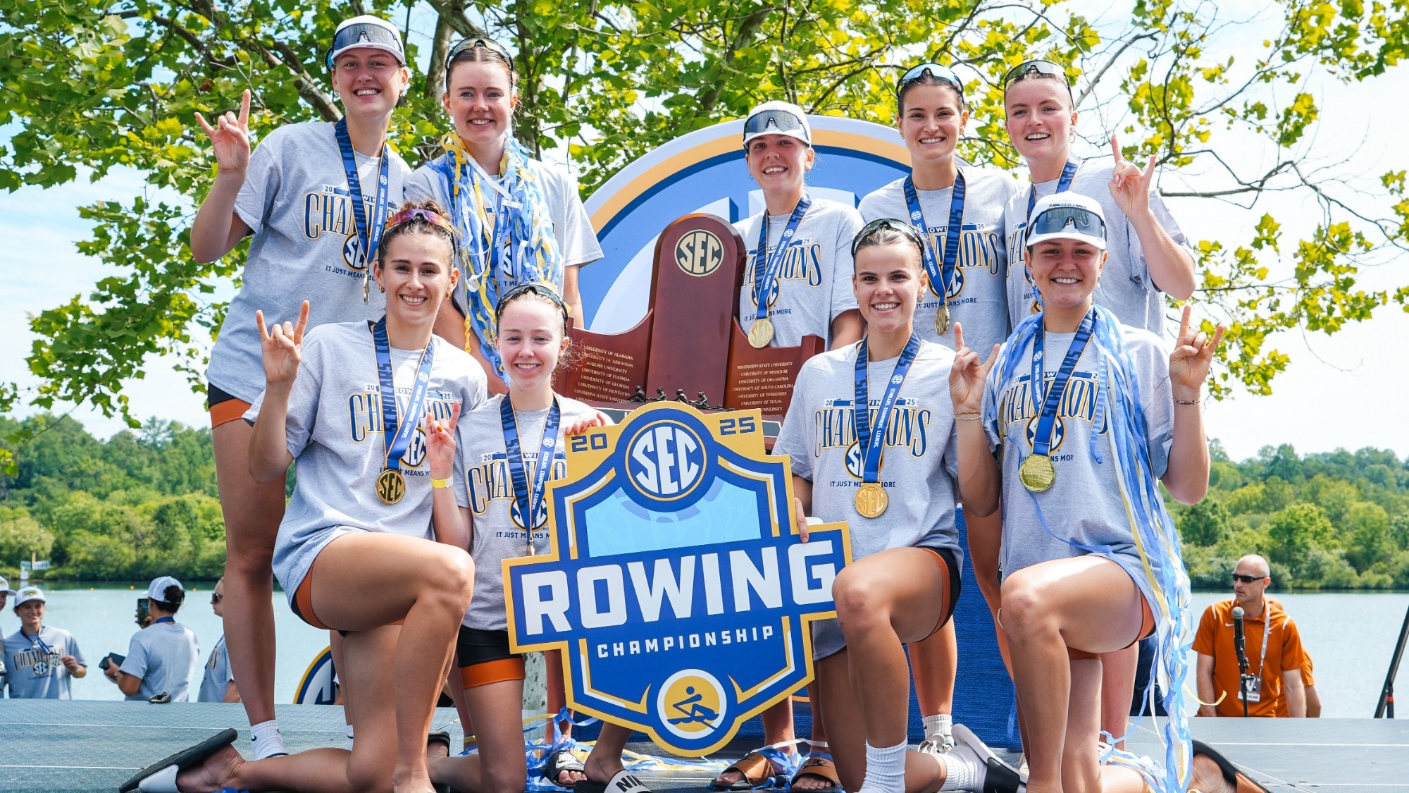 Rowing wins 2025 SEC Championship - University of Texas Athletics