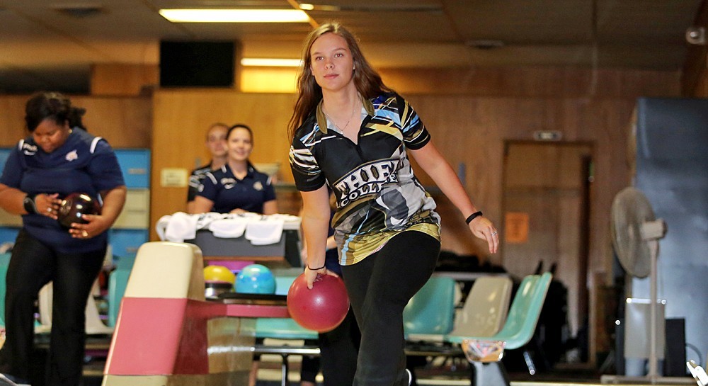 Kayla Henry - Women's Club Bowling - Thiel College Athletics