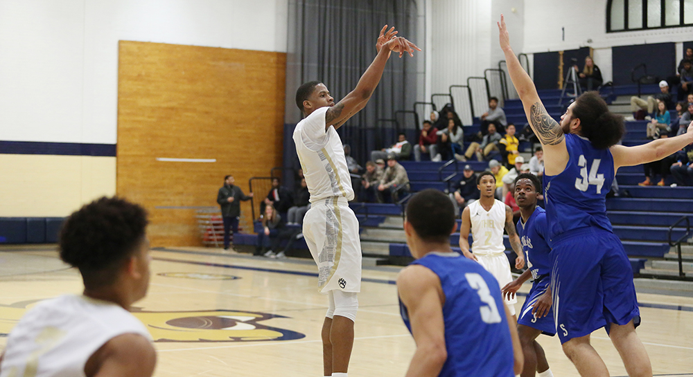 Tyrese Robinson - Men's Basketball - Thiel College Athletics