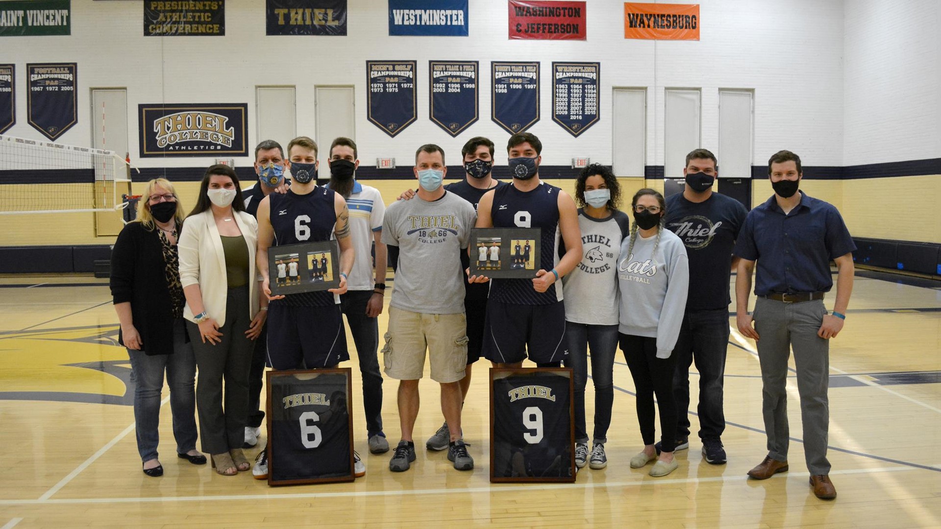 Tomcats sweep Hawks on senior night - Thiel College Athletics