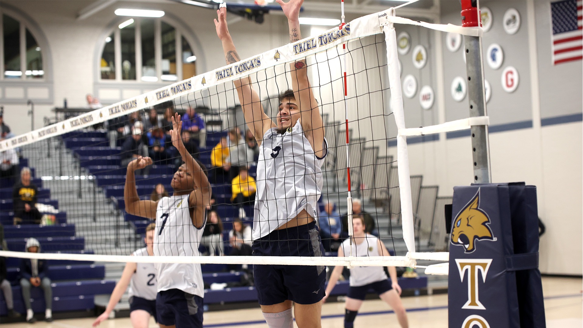 Tomcats sweep Express - Thiel College Athletics
