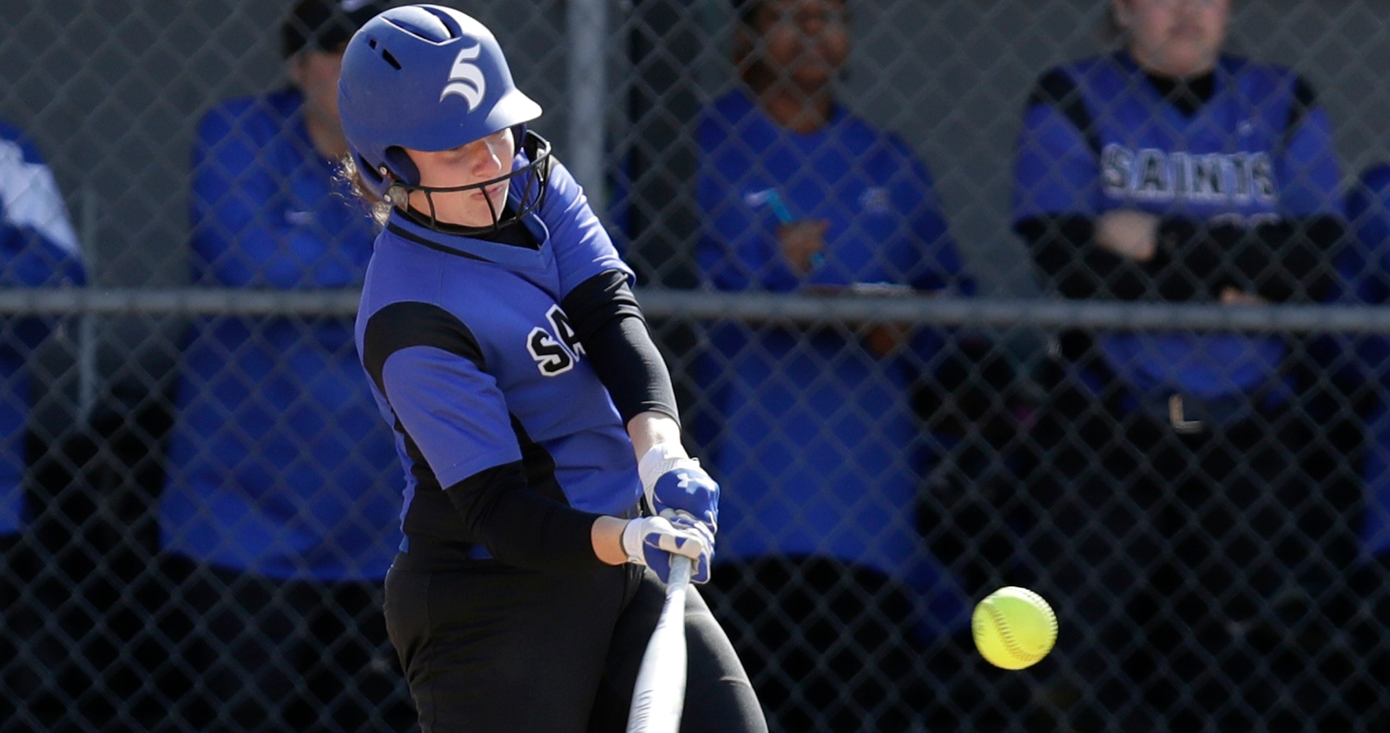 Softball Splits Doubleheader with Bethel - Thomas More University