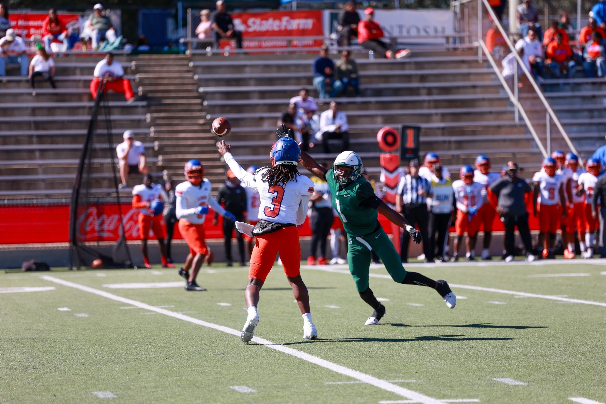 Former West Point quarterback, Army veteran Chris Carter signs on with ...