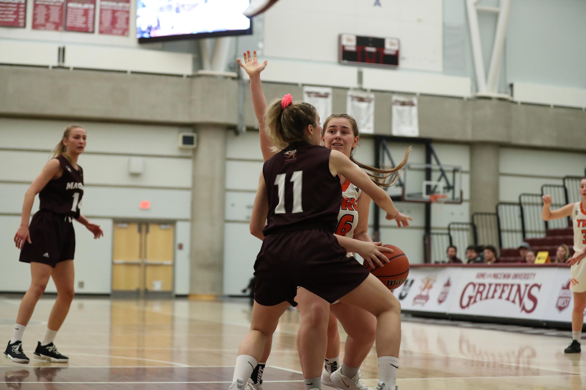 Jordan Robb - Women's Basketball - Thompson Rivers University