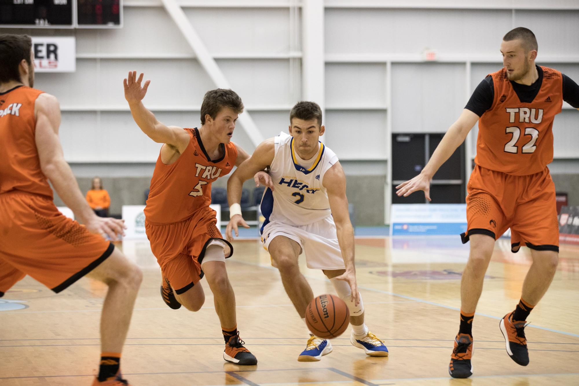 Tyus De Vries - Men's Basketball - Thompson Rivers University