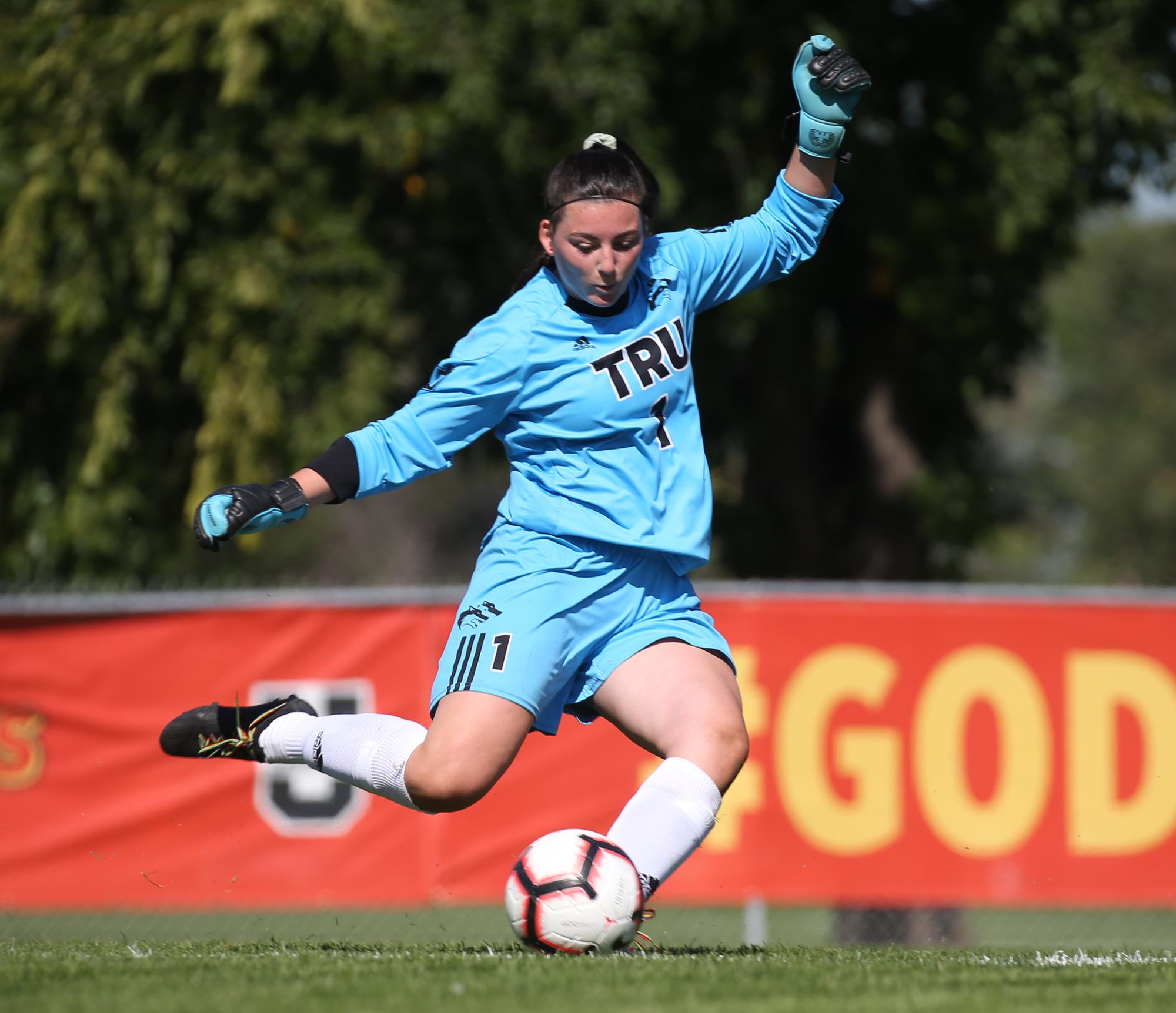 Danielle Robertson - Women's Soccer - Thompson Rivers University