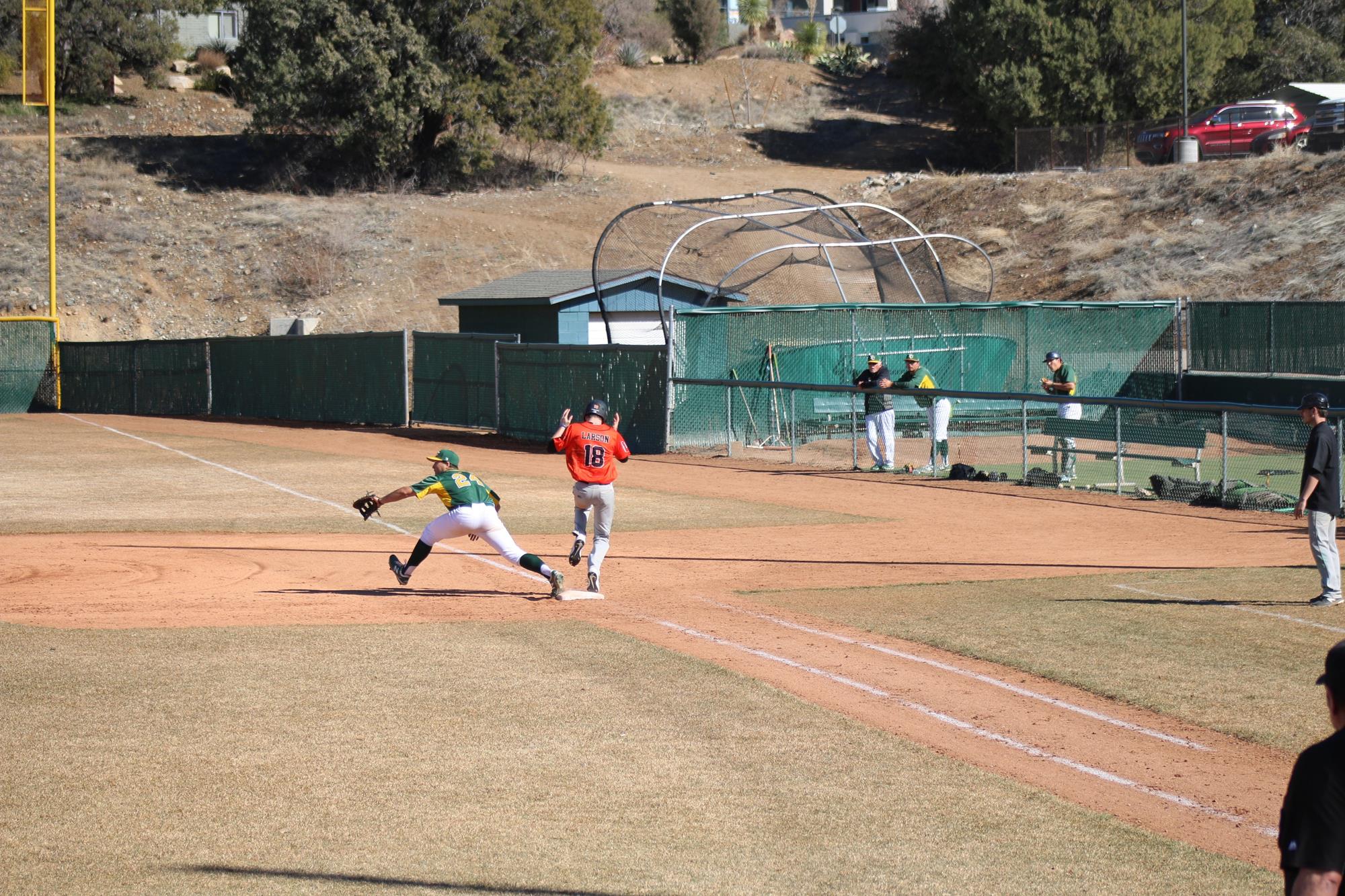Tate Larson - Baseball - Thompson Rivers University