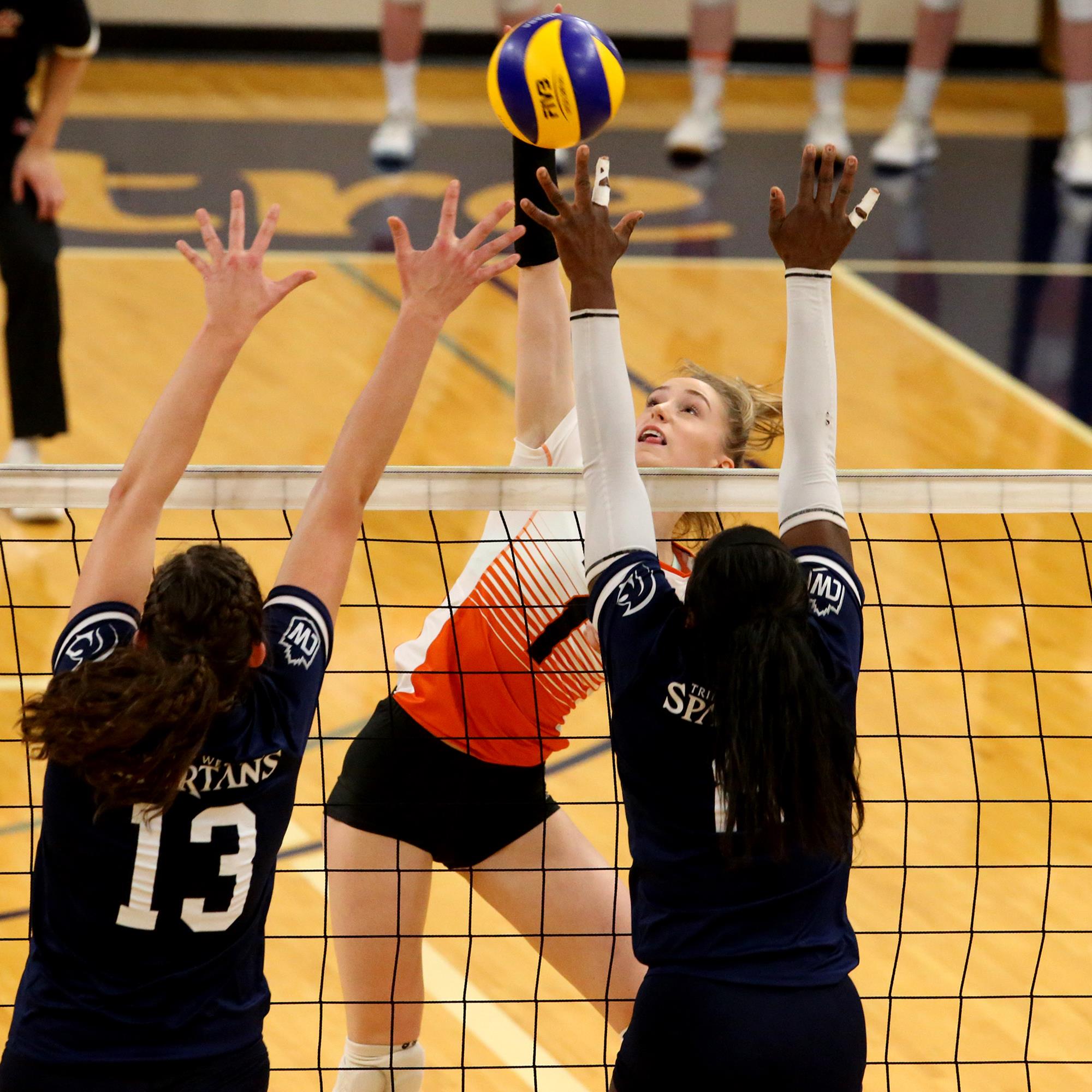 Erin Mutch - Women's Volleyball - Thompson Rivers University