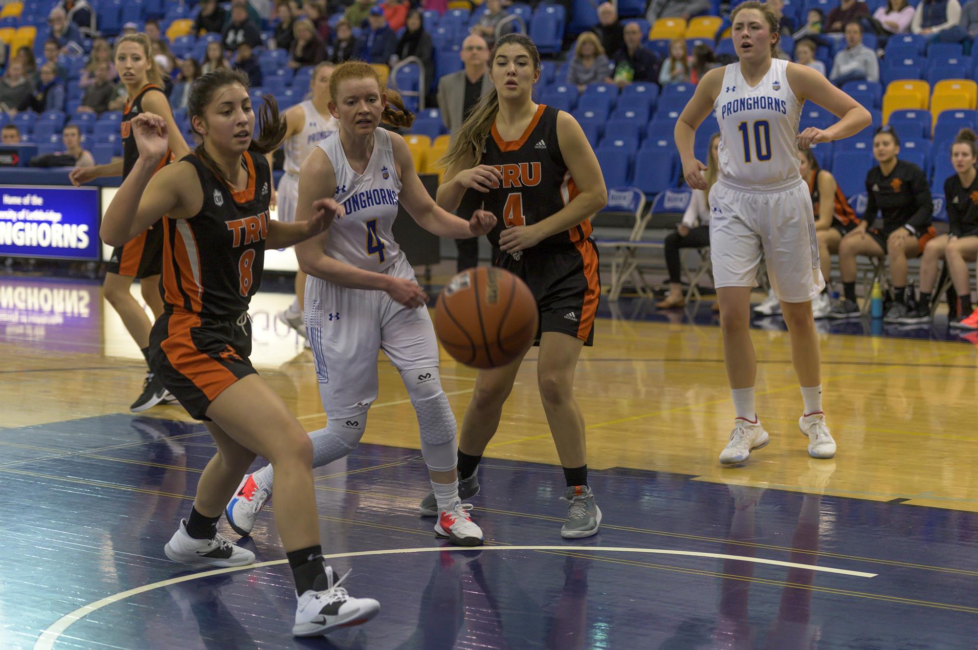 Kelsey Cruz - Women's Basketball - Thompson Rivers University