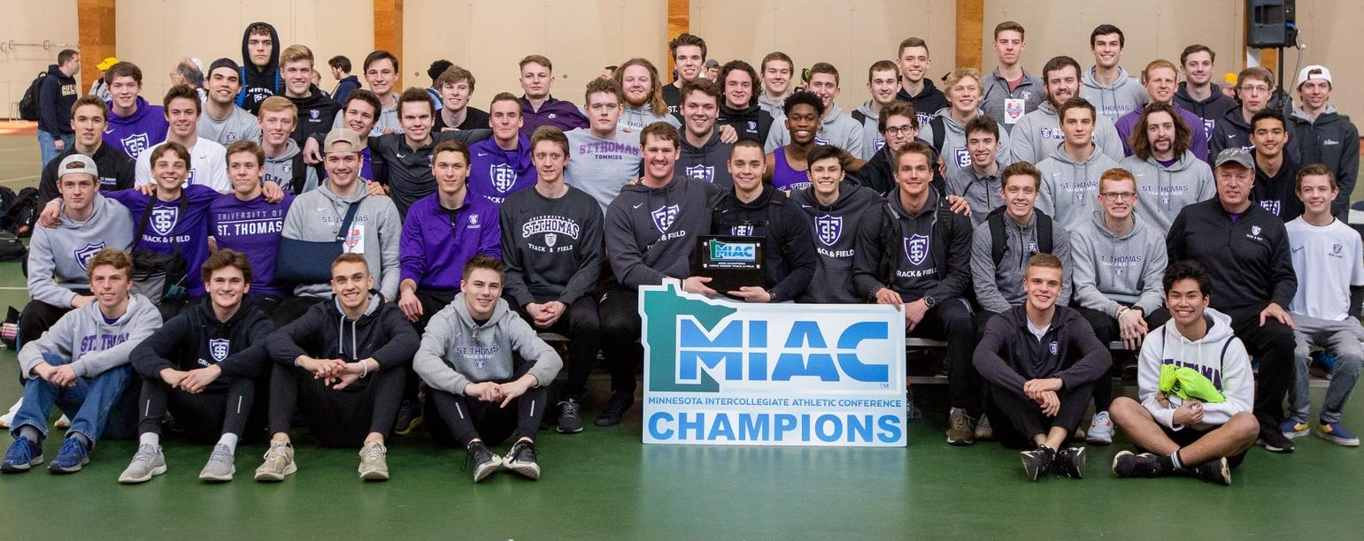 Men's Track and Field has gets gold again - The University of St. Thomas