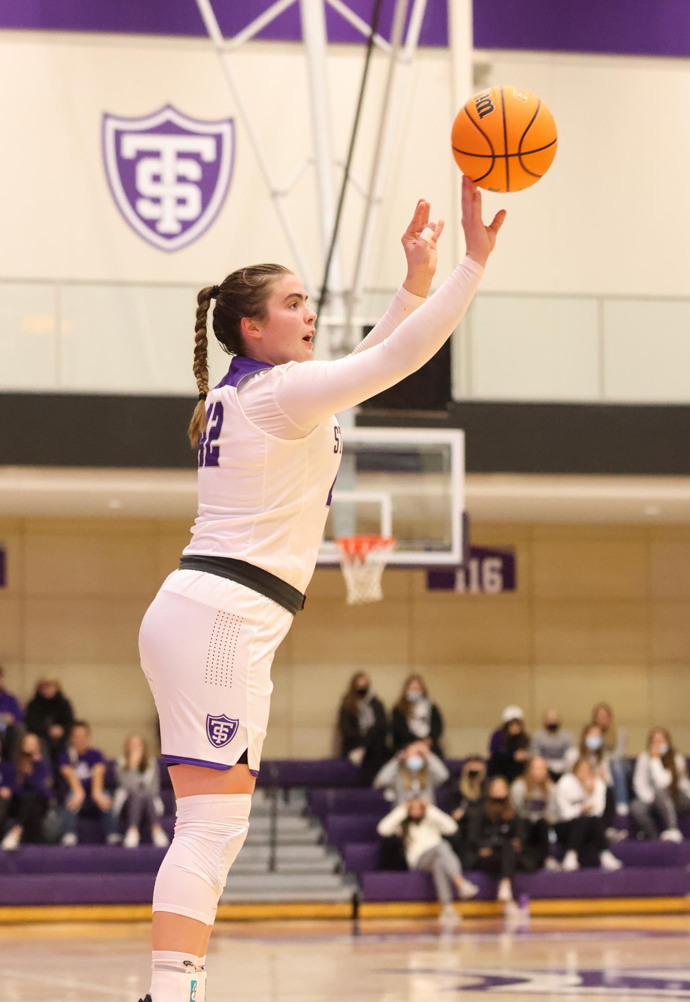 Kaia Porter - 2021-22 - Women's Basketball - The University of St. Thomas