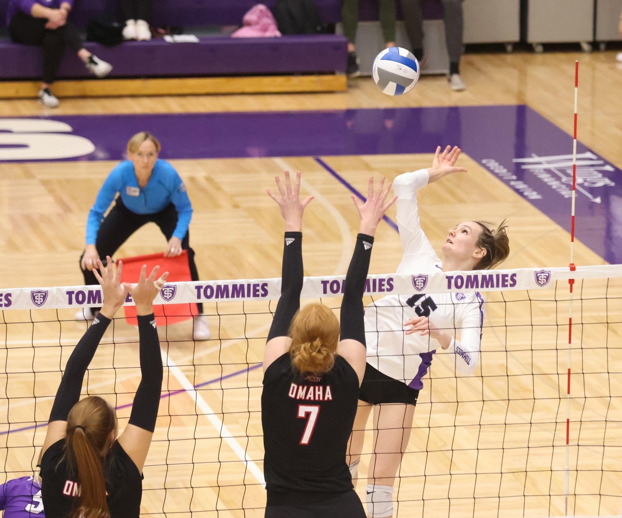 Tezra Rudzitis - 2024 - Volleyball - The University of St. Thomas