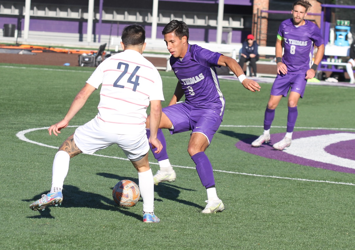 Oral Roberts erupts in second half, tops Men's Soccer - The University ...