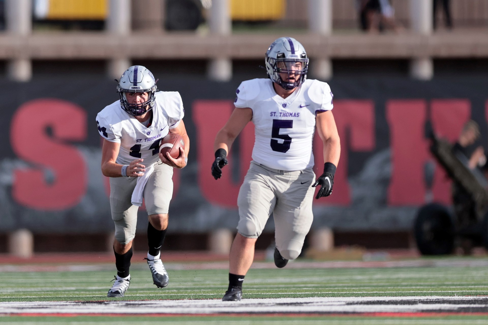 St. Thomas Football hosts Michigan Tech in first home game of the 2022 ...