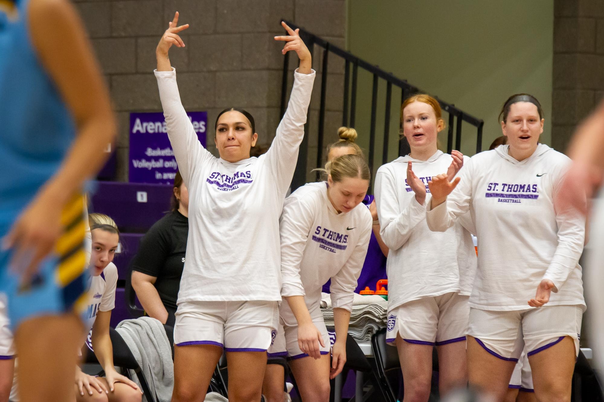 Autam Mendez - 2022-23 - Women's Basketball - The University of St. Thomas