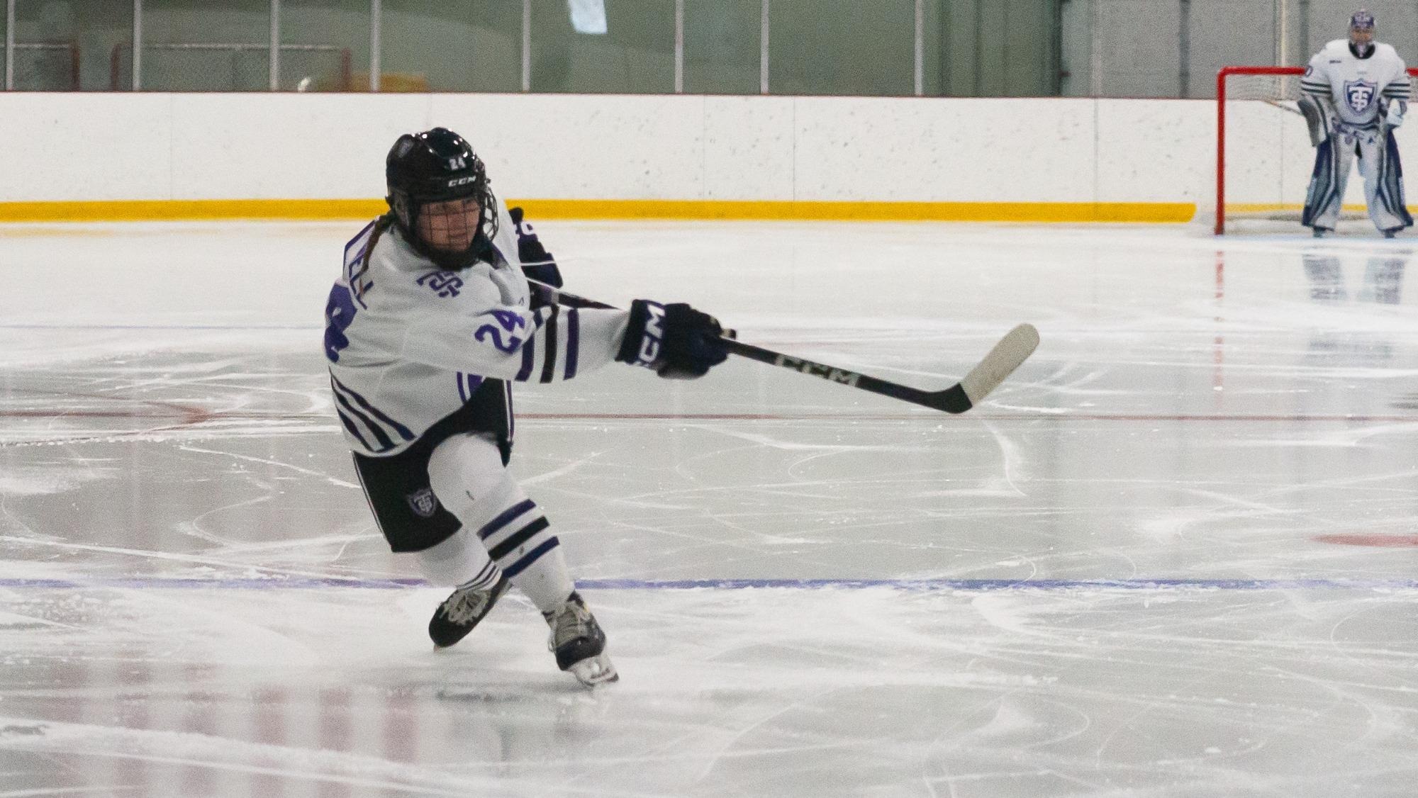 Haley Maxwell - 2023-24 - Women's Hockey - The University of St. Thomas