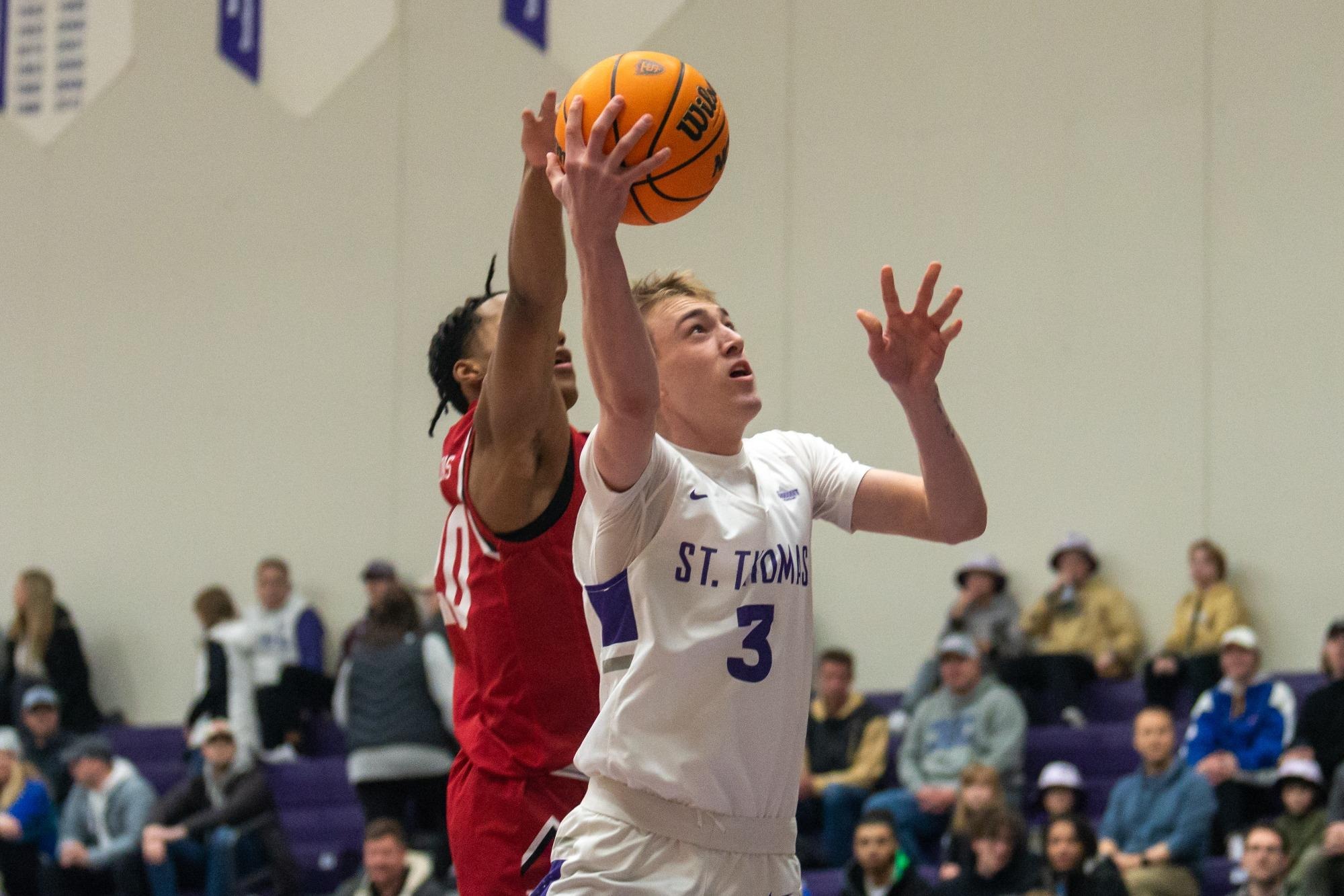 Rohde scores career high 27 points as Men’s Basketball drops finale to ...