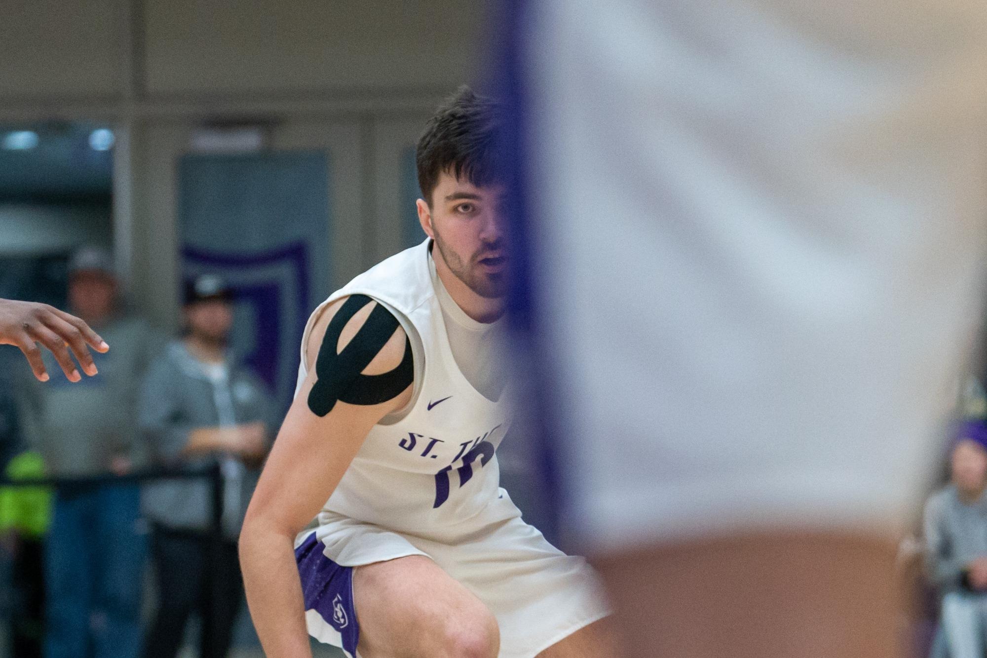 Riley Miller - 2022-23 - Men's Basketball - The University of St. Thomas