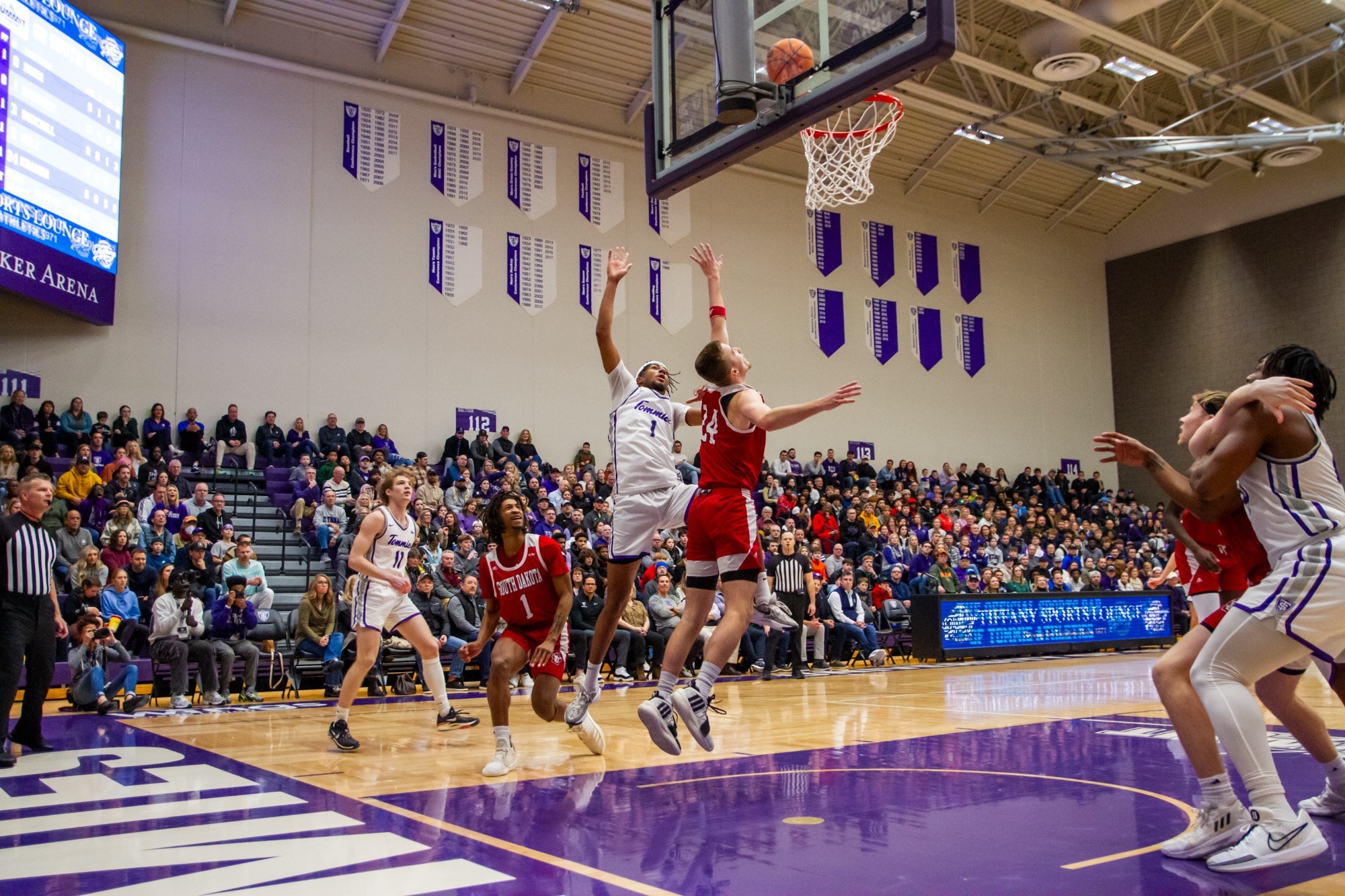 Tommies erase 14-point deficit in 83-80 win over Coyotes - The ...
