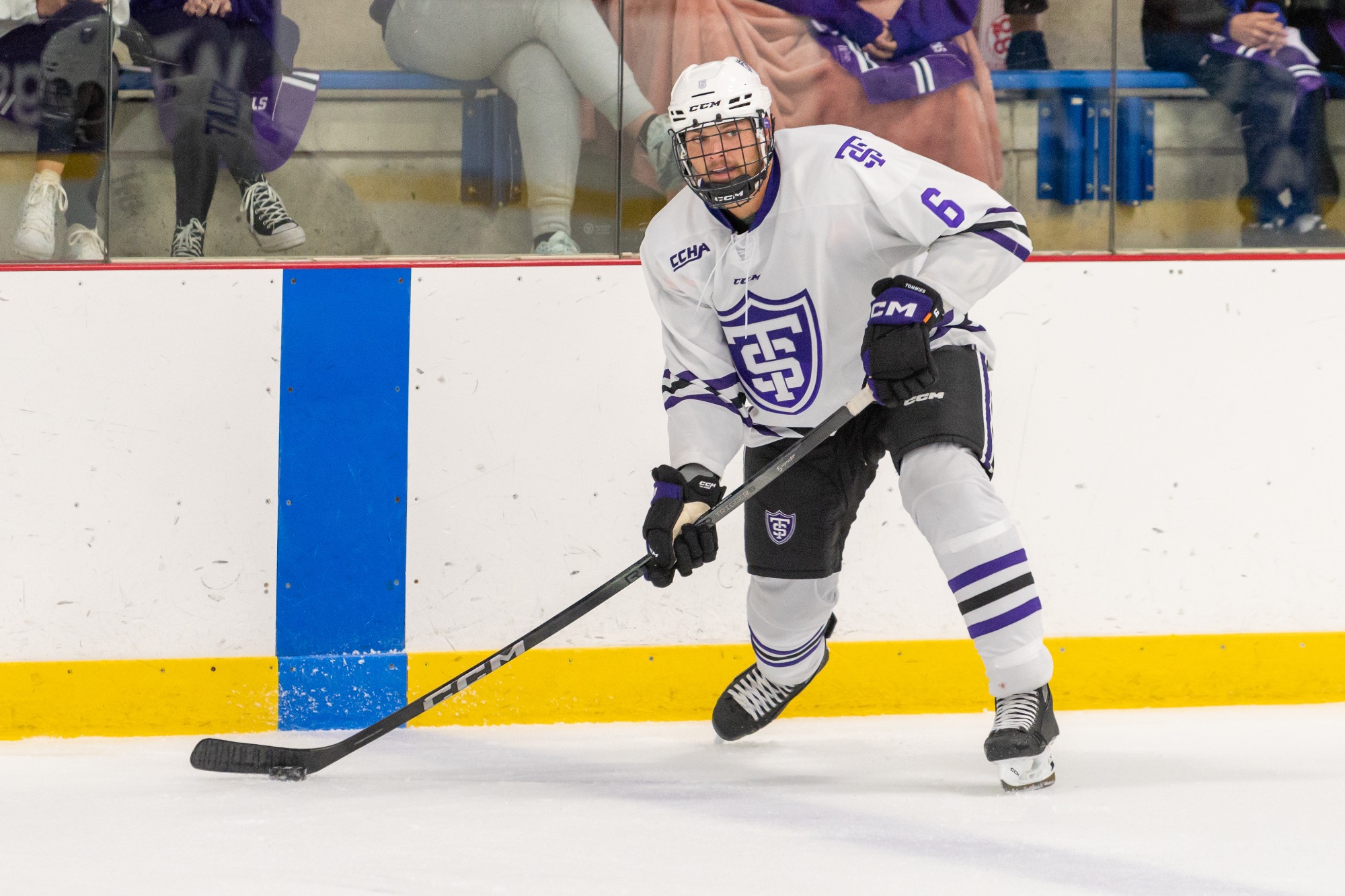 Jake Ratzlaff - 2023-24 - Men's Hockey - The University of St. Thomas