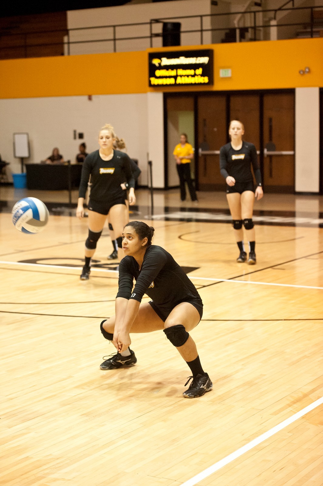 Aniris Fernandez - Women's Volleyball - Towson University Athletics