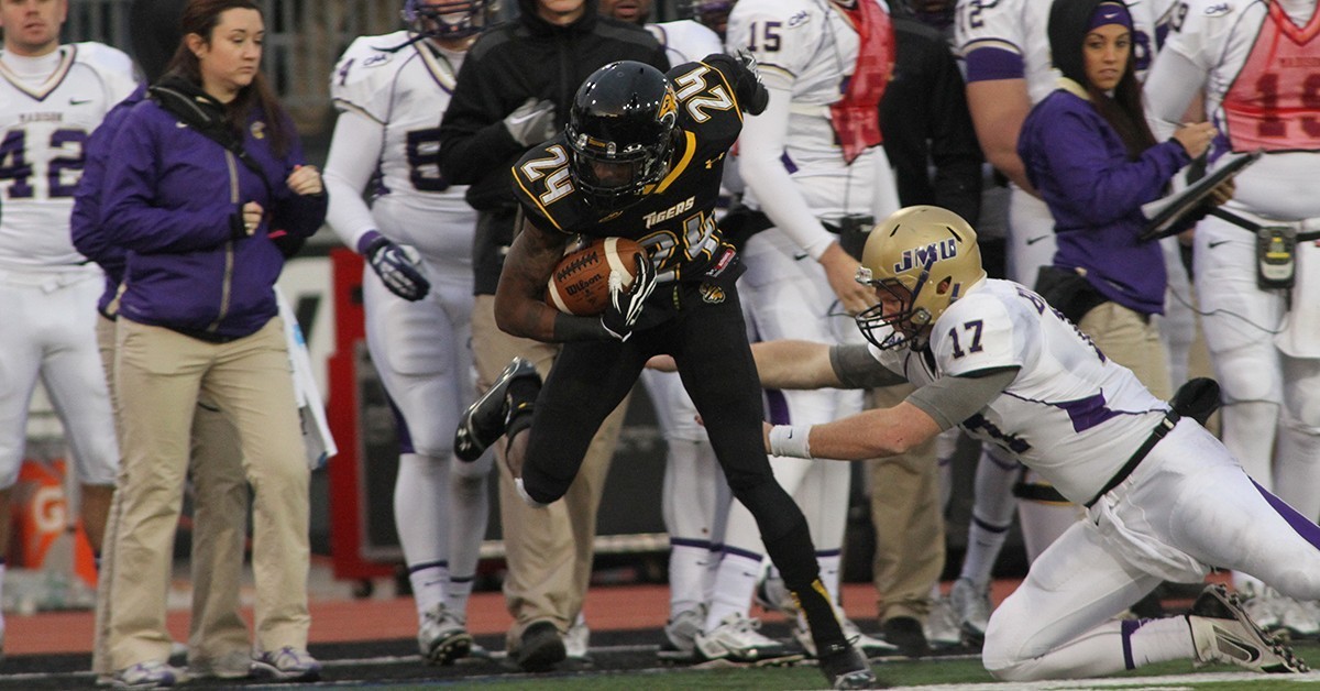Tye Smith - Football - Towson University Athletics