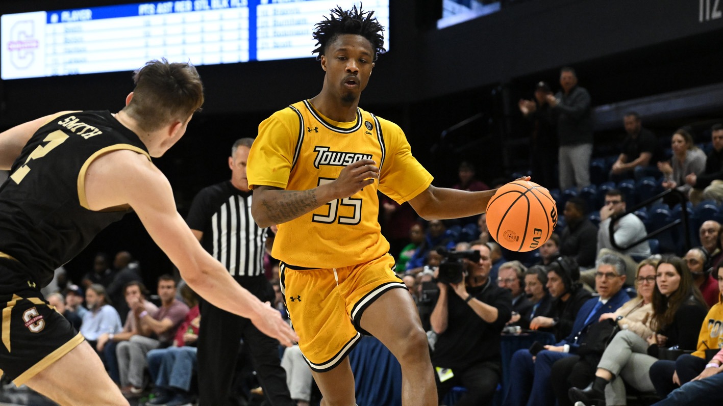 Towson Men’s Basketball Battles Back, Falls 77-72 Against Charleston in ...