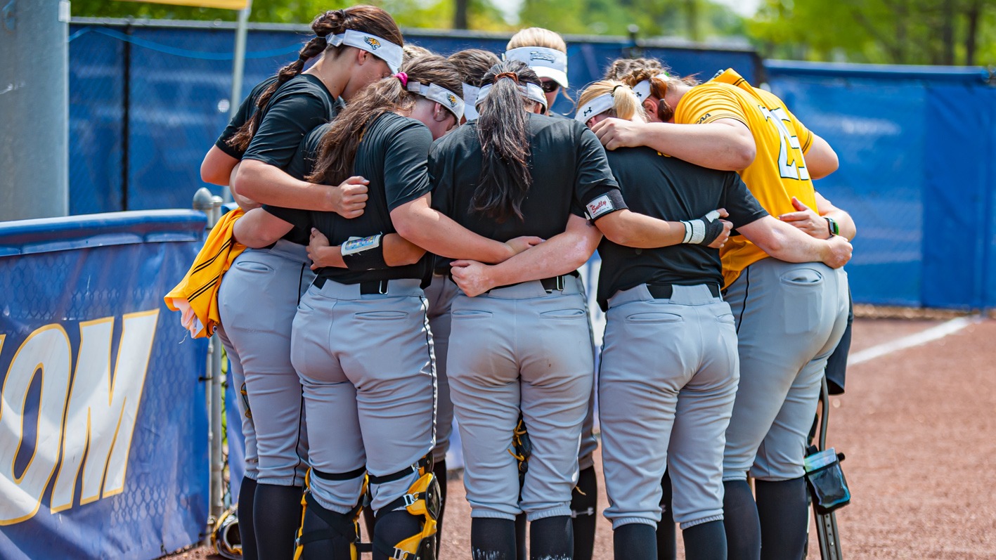 Towson Softball Falls Just Short in Pair of Losses Against Hofstra on ...