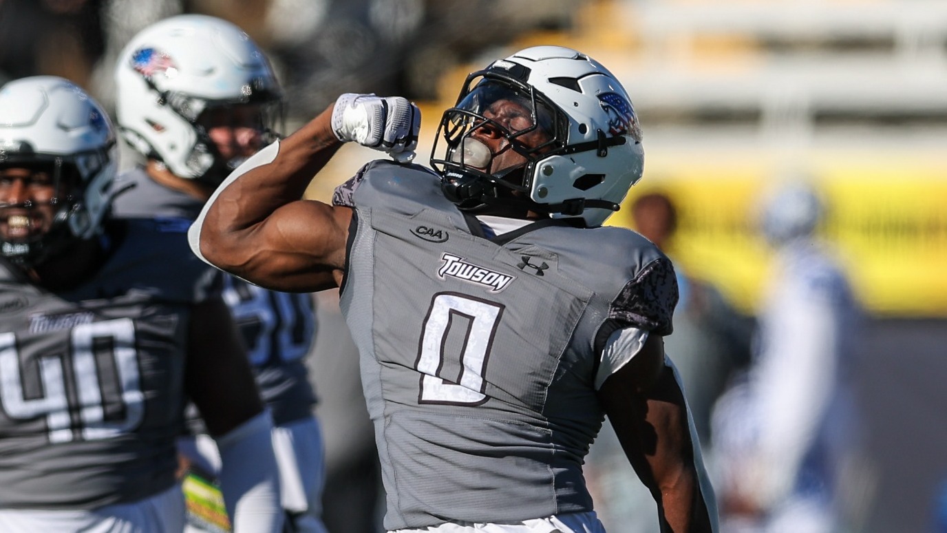 ALL-AMERICAN RANDY BIELSKI PASSES - Towson University Athletics