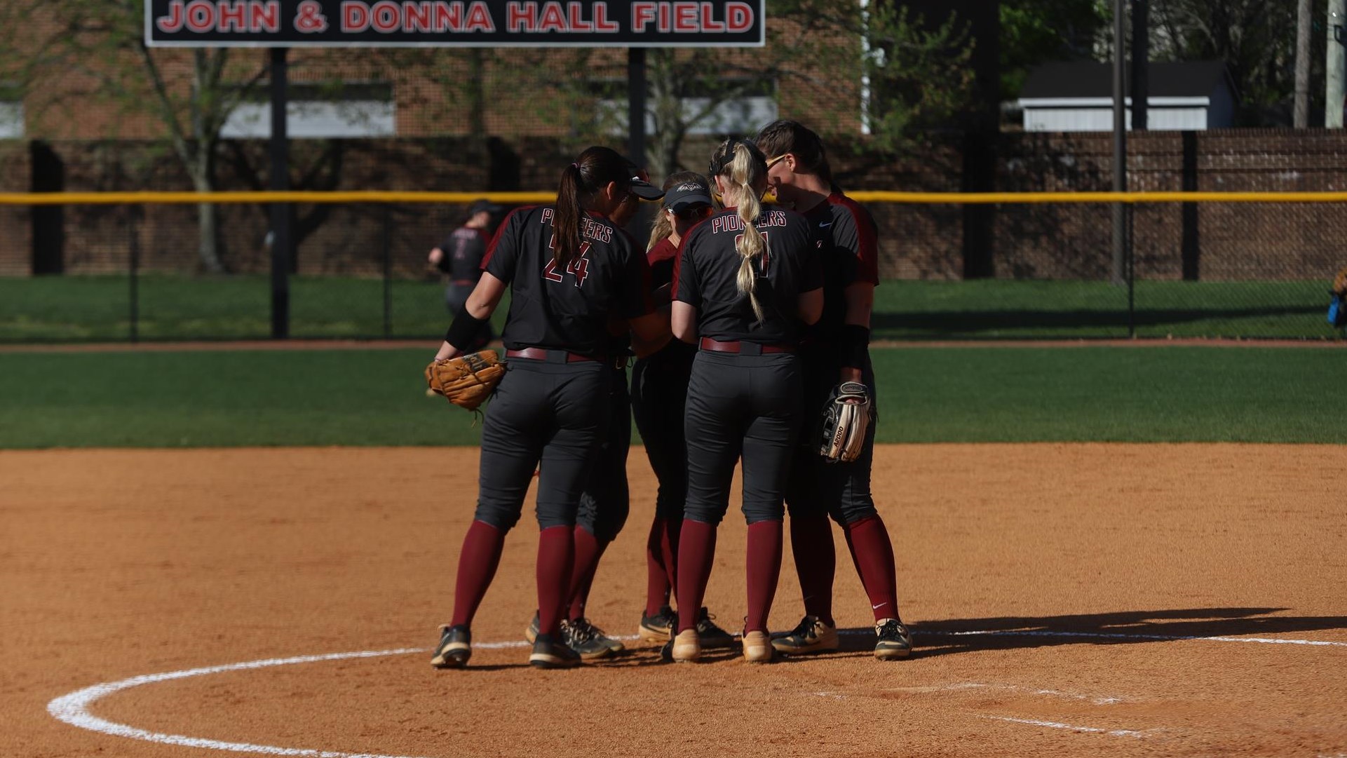 Transylvania Softball grab two wins in their doubleheader vs Bluffton ...