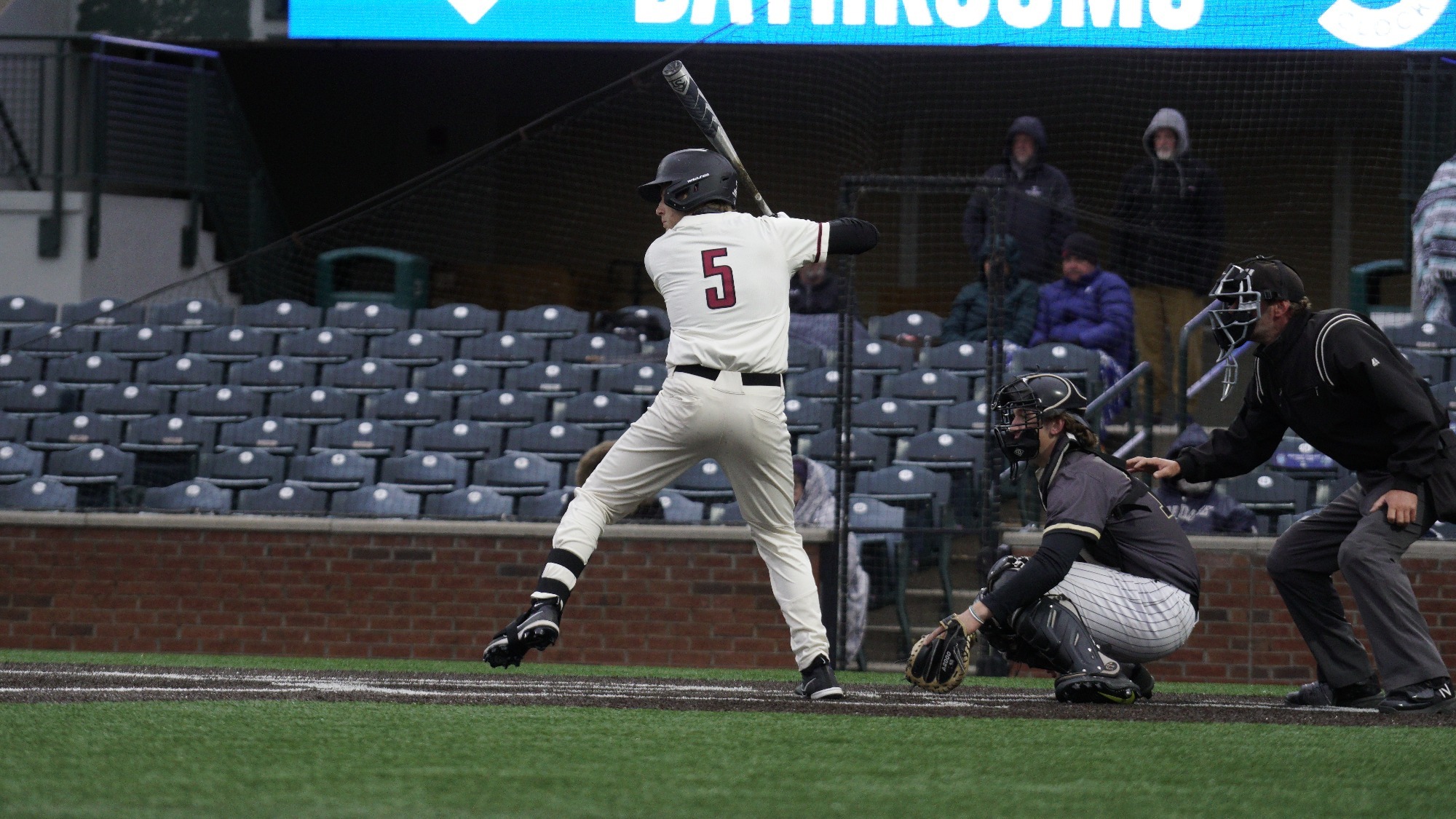 Pioneers drop winner's bracket game - Transylvania University