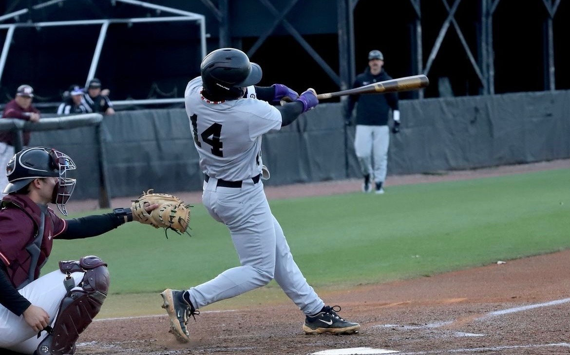 Transy Baseball scores three runs late to down Scots 6-4 - Transylvania ...