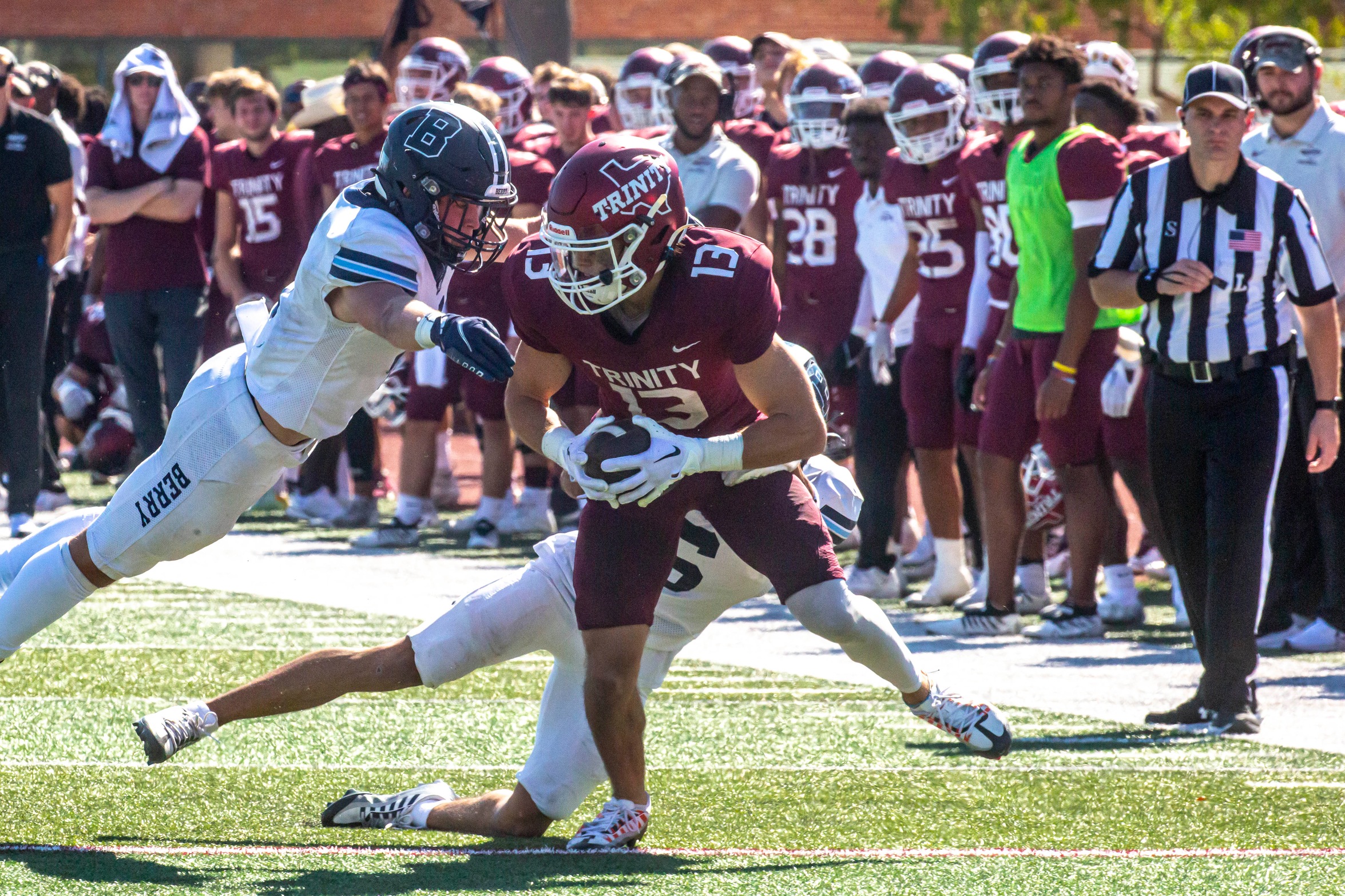 No. 6/7 Trinity Football Stymies Berry for SAA Victory - Trinity University