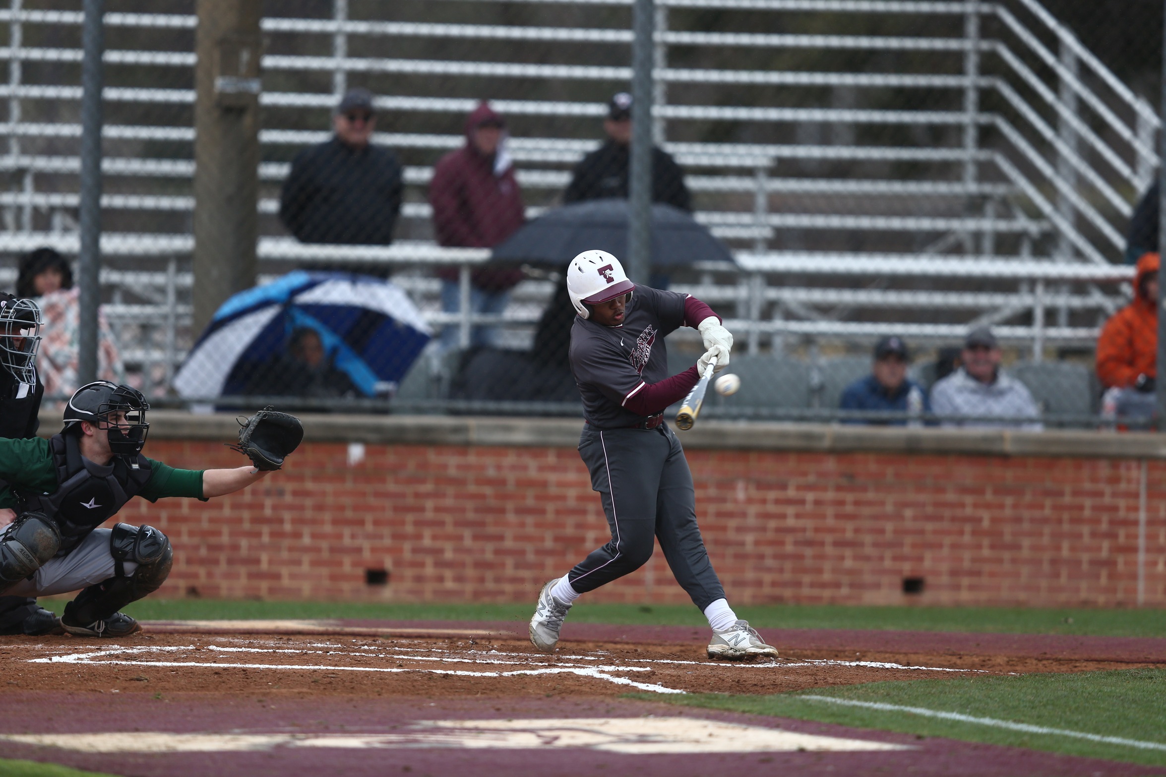 No. 15 Baseball Evens Babson Series with Big First Inning, 12-11 ...
