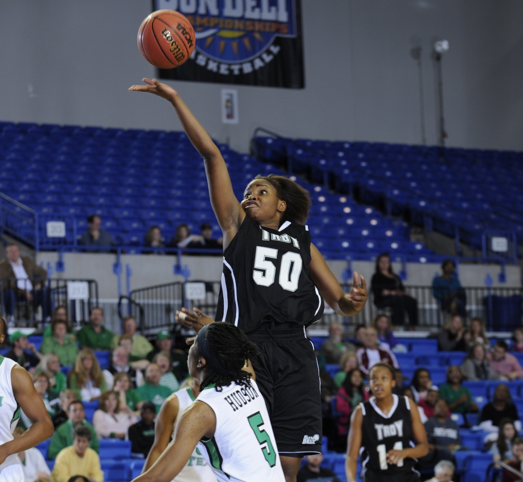 Dominique Ross - Basketball (W) - Troy University Athletics