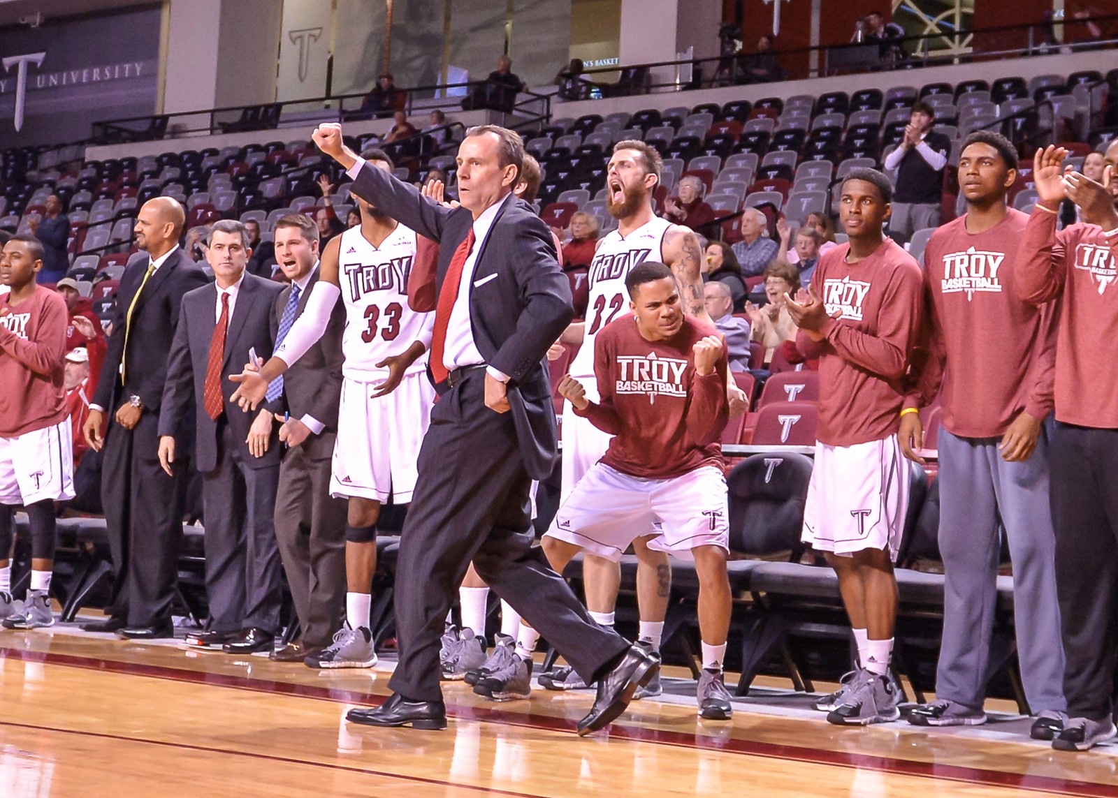 Jordan Howard - Basketball (M) - Troy University Athletics