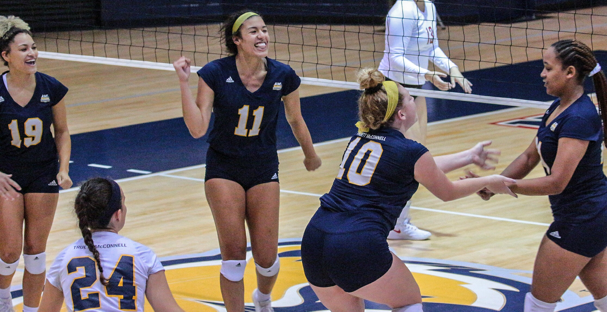 Volleyball sweeps Columbia and Toccoa for second time - Truett ...