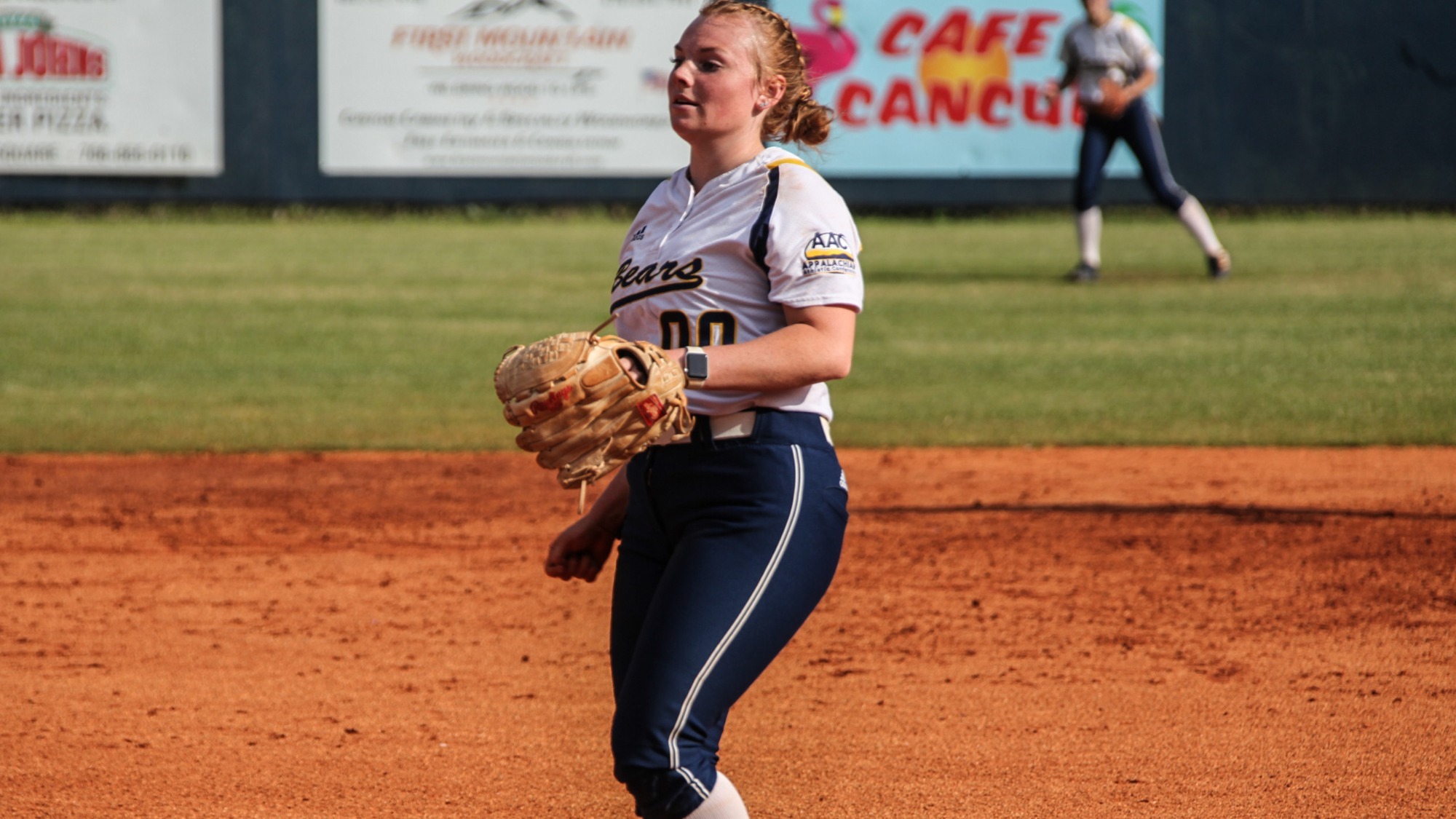 Softball secures clean sweep over Webber - Truett McConnell University ...