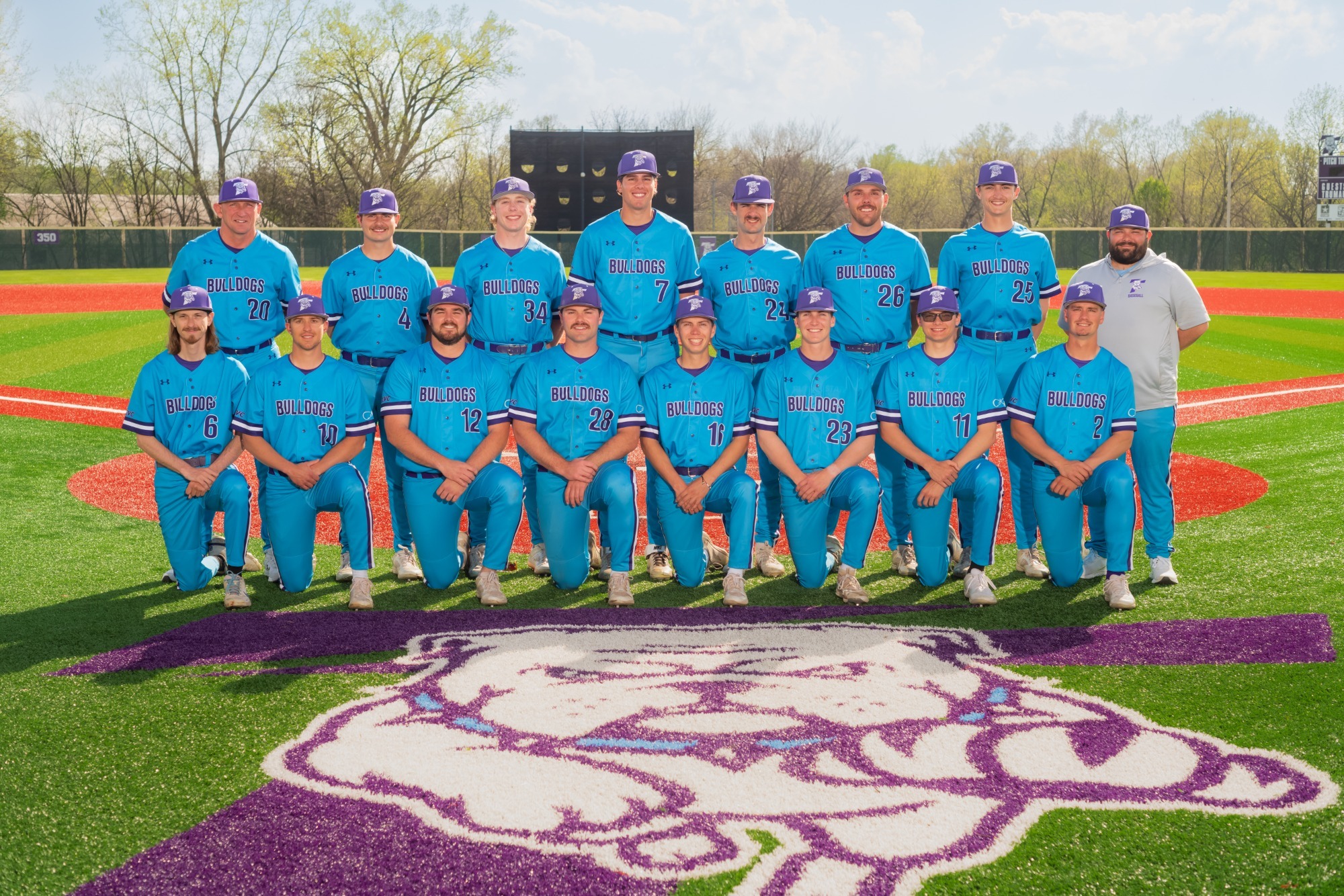 14 Truman Baseball Seniors Played Final Home Game - Truman State ...
