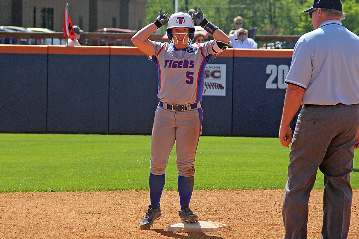 Tigers Drop Final Two Road Games - Tennessee State University