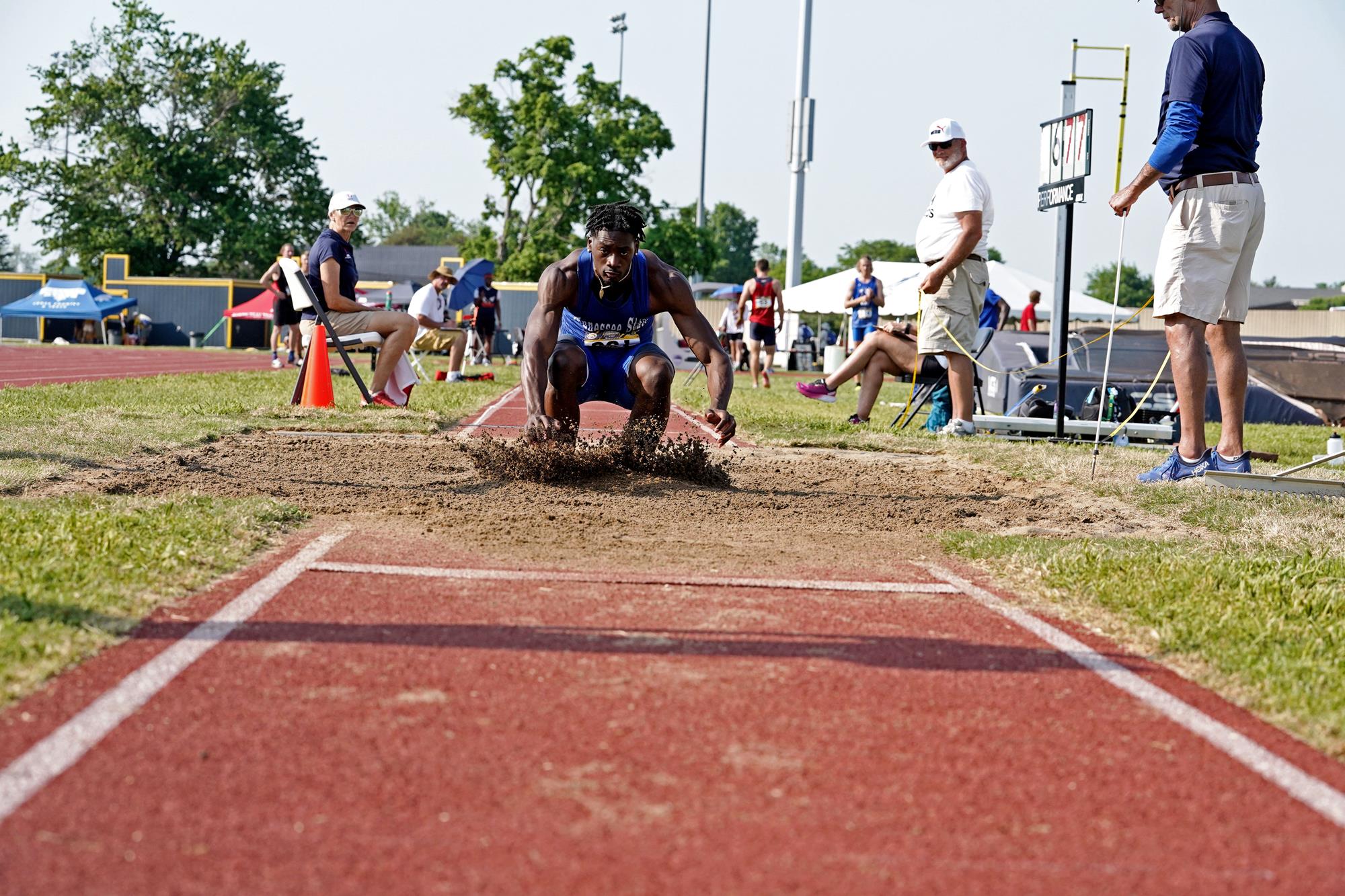 R'Lazon Brumfield - 2021-22 - Men's Track and Field - Tennessee State ...