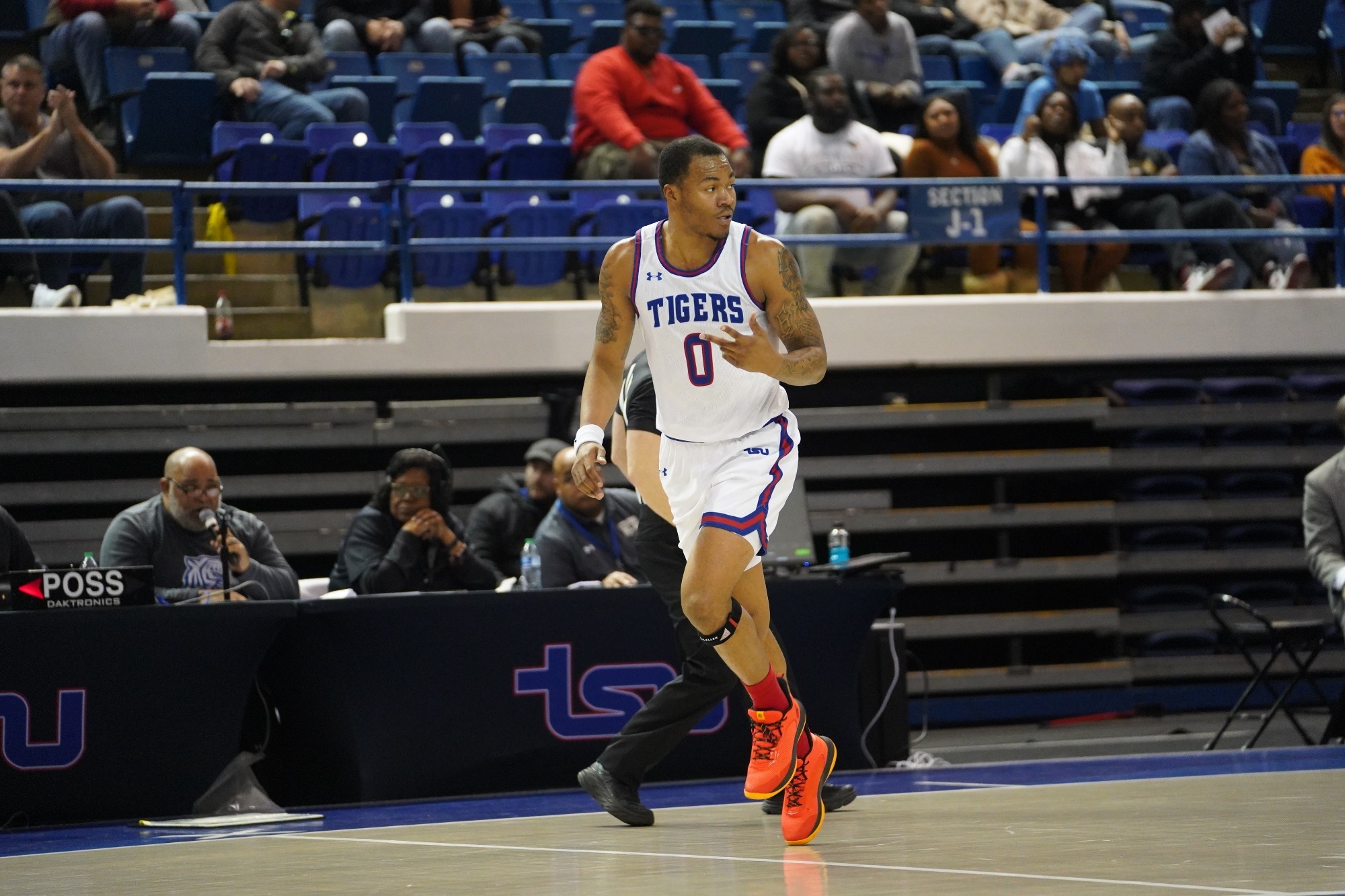 Five Player in Double Figures Leads Men's Basketball Over Lindenwood ...