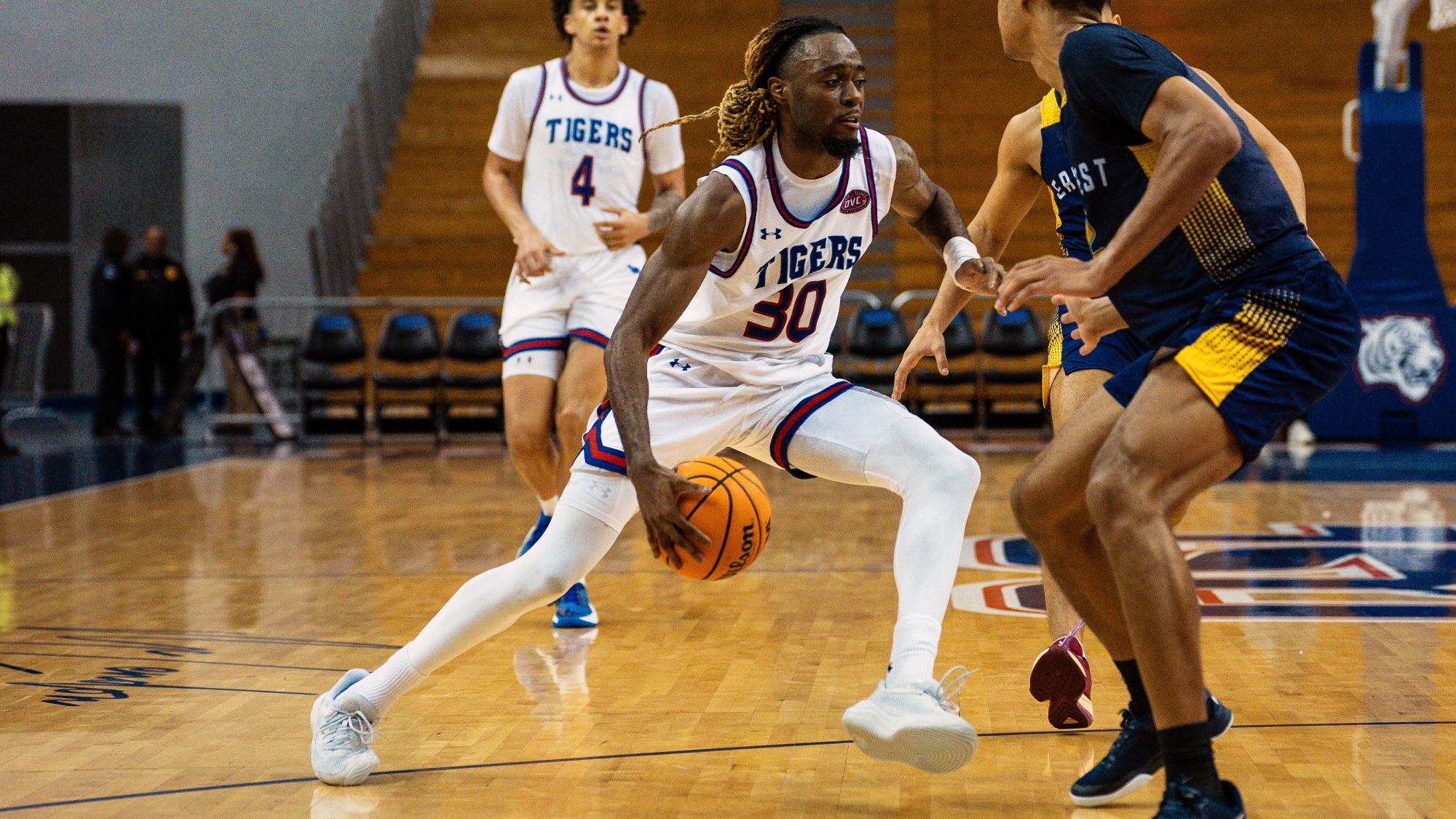 Men's Basketball Opens 2024-25 Hosting Fisk at The Gentry - Tennessee ...