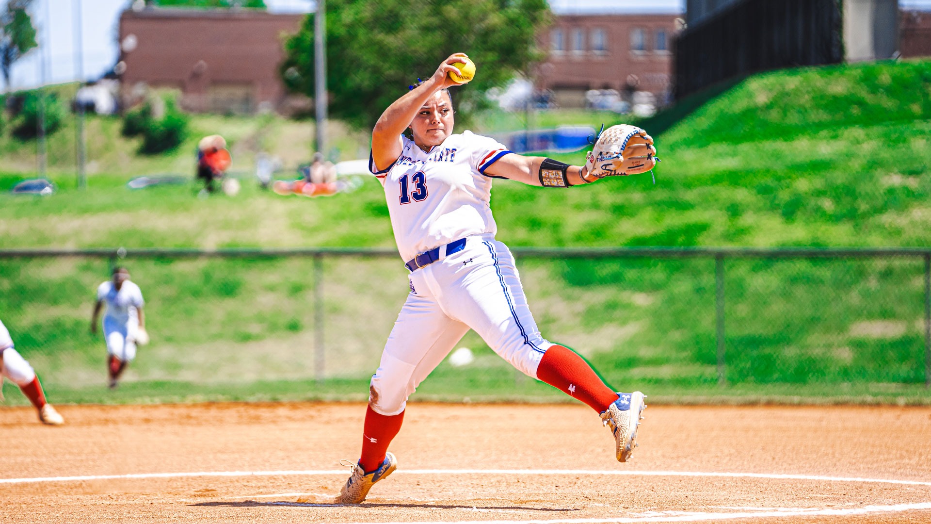 Softball Wins 6-5 on Sunday to Secure Series Sweep of SIUE - Tennessee ...